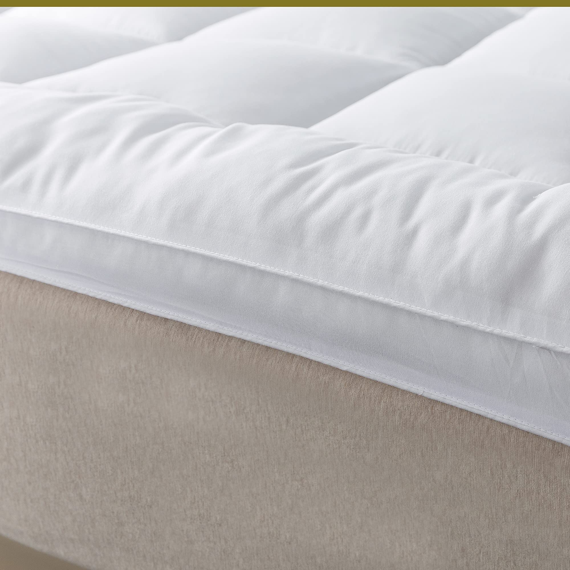Naluka Mattress Topper Short Queen Size, Down Alternative Featherbed Microfiber Mattress Pad 2 Inch Thick Mattress Cover…