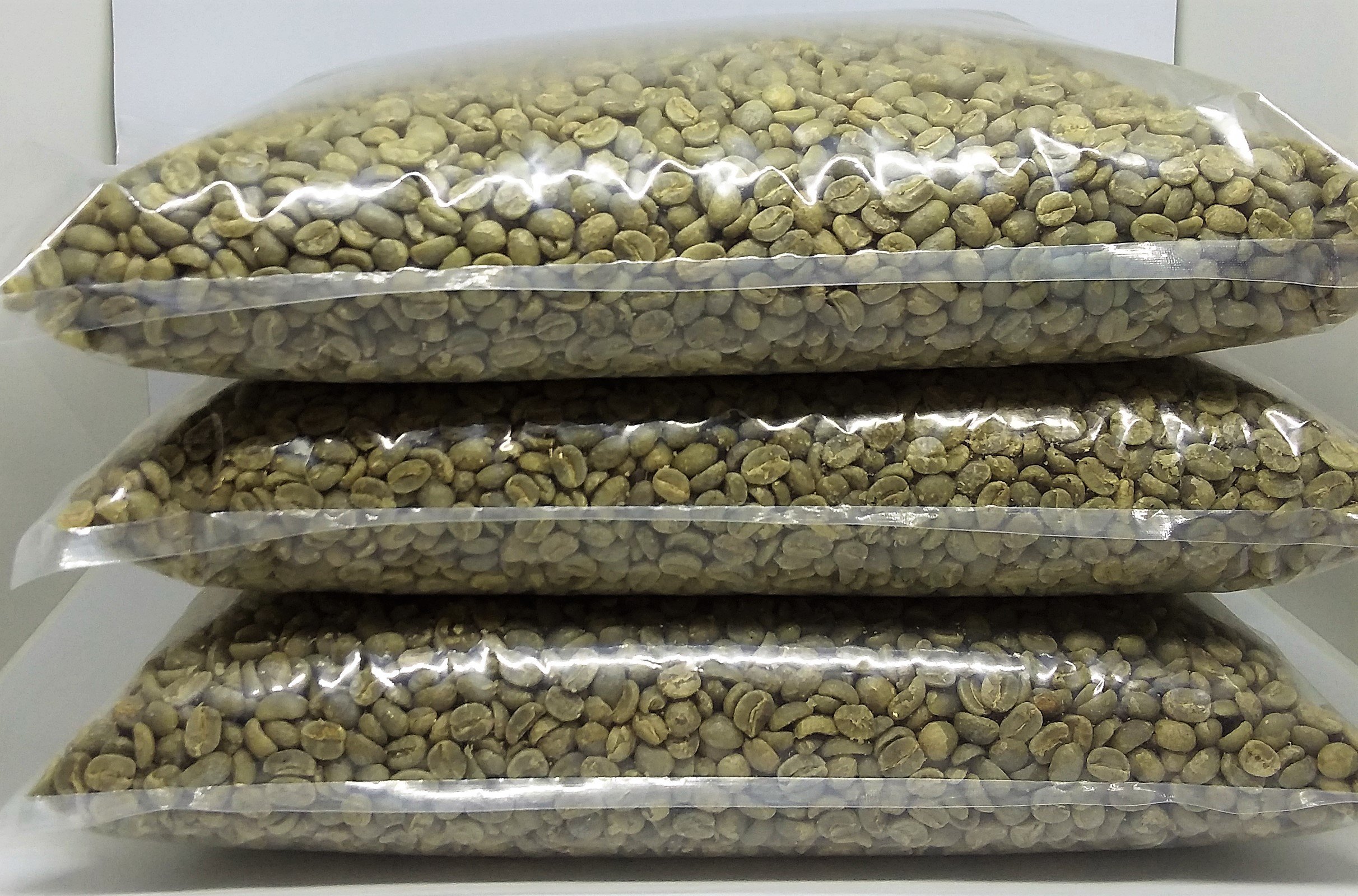 Coffee Single Origin Colombian Unroasted Coffee Beans Farm Los Pirineos (20 Lb)