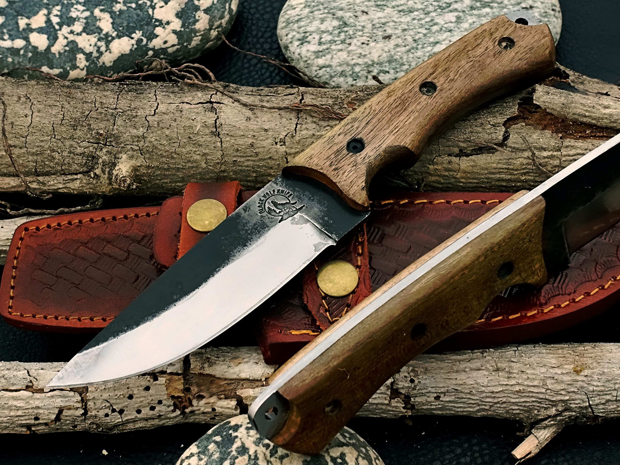 D2 Steel Hunting Knife Fixed blade knife Skinner Knife Walnut Wood handle, Black Edge,Bush craft, Camping, with Cowhide Leather Sheath – BW-4146