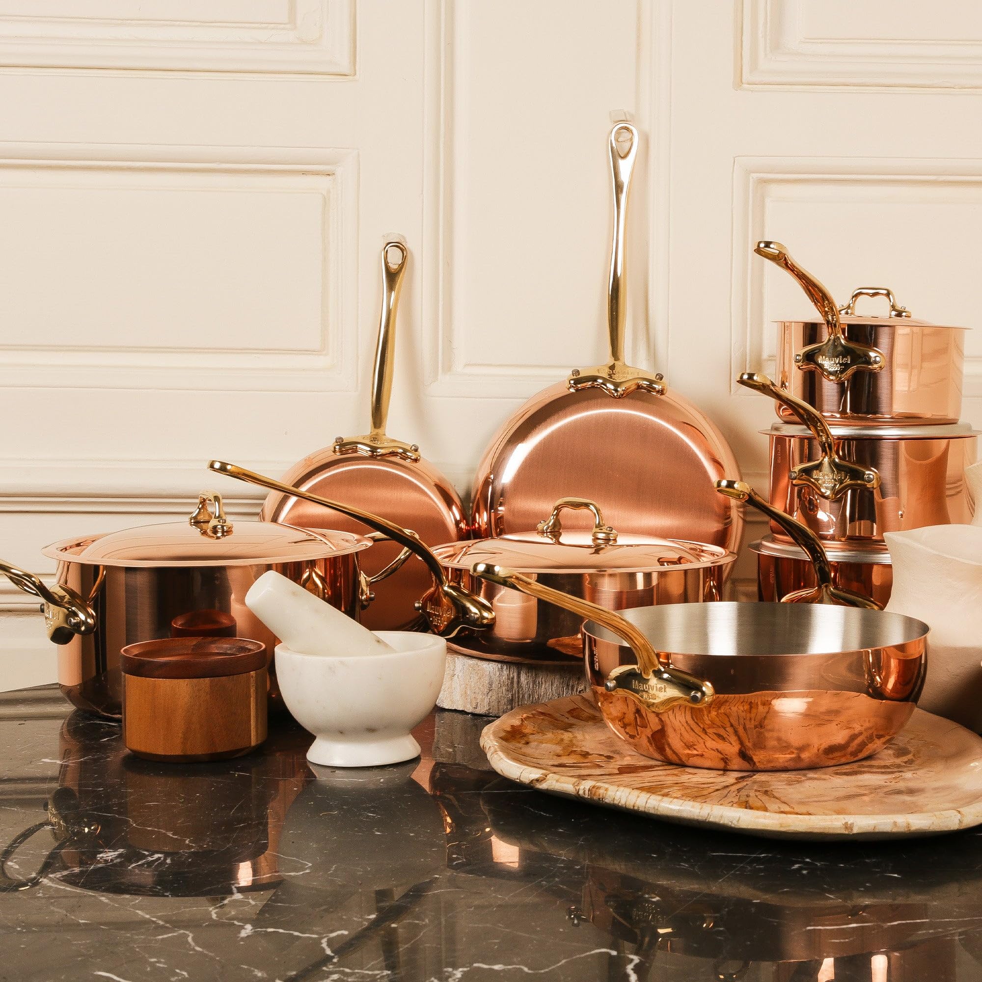 Mauviel M'Heritage 150 B 1.5mm Polished Copper & Stainless Steel Sauce Pan With Lid, And Brass Handles, 0.9-qt, Made in France