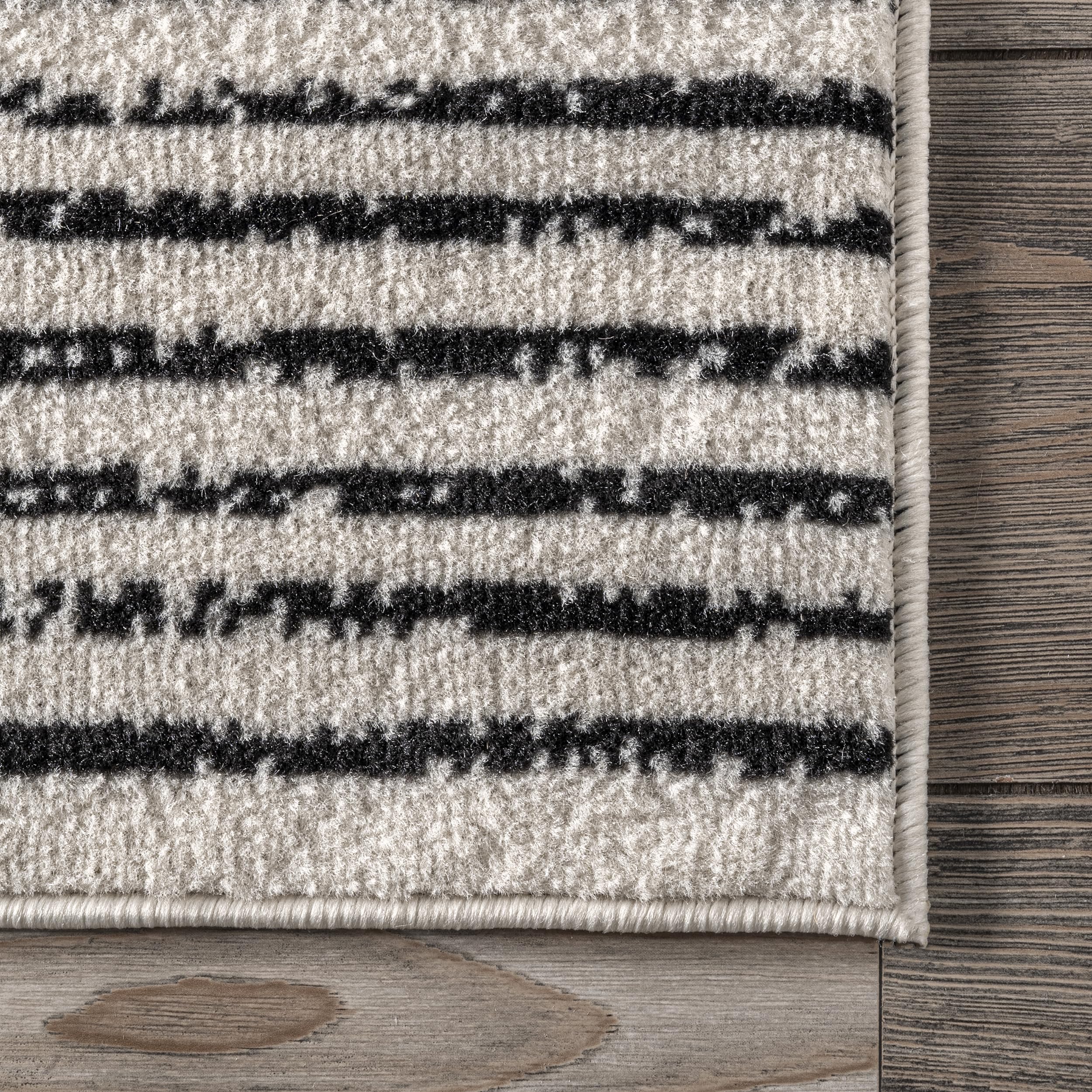 nuLOOM Romina Diamond Stripes Area Rug, 7x9, Beige