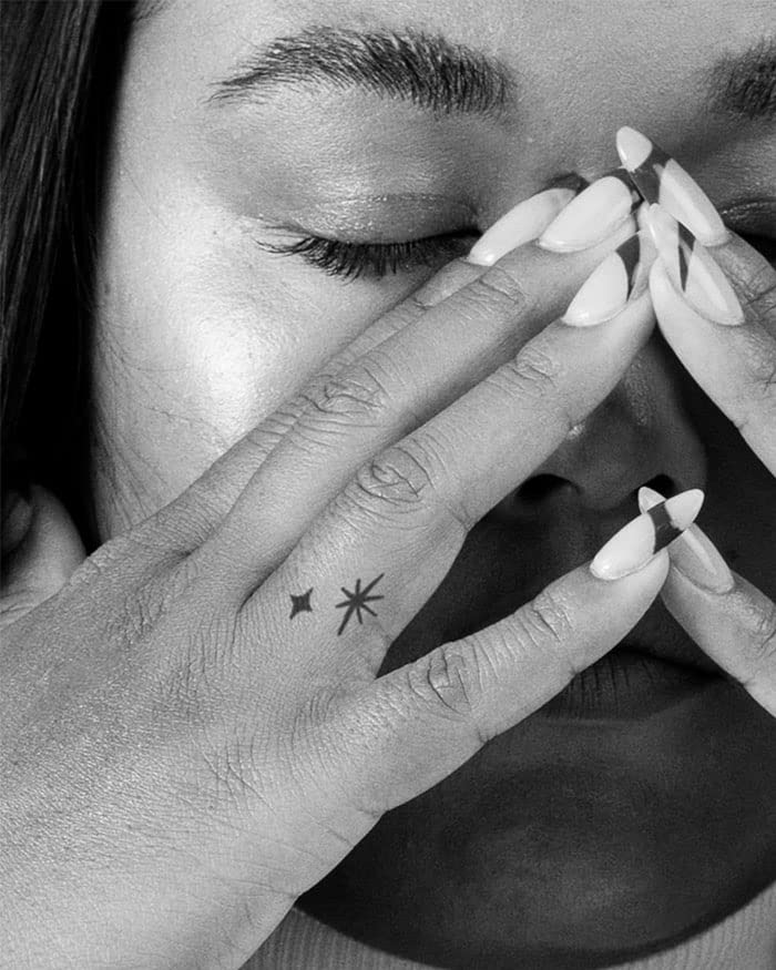 Inkbox Temporary Tattoos, Semi-Permanent Tattoo, One Premium Easy Long Lasting, Water-Resistant Temp Tattoo with For Now Ink - Lasts 1-2 Weeks, Sparkle, 1 x 1 in