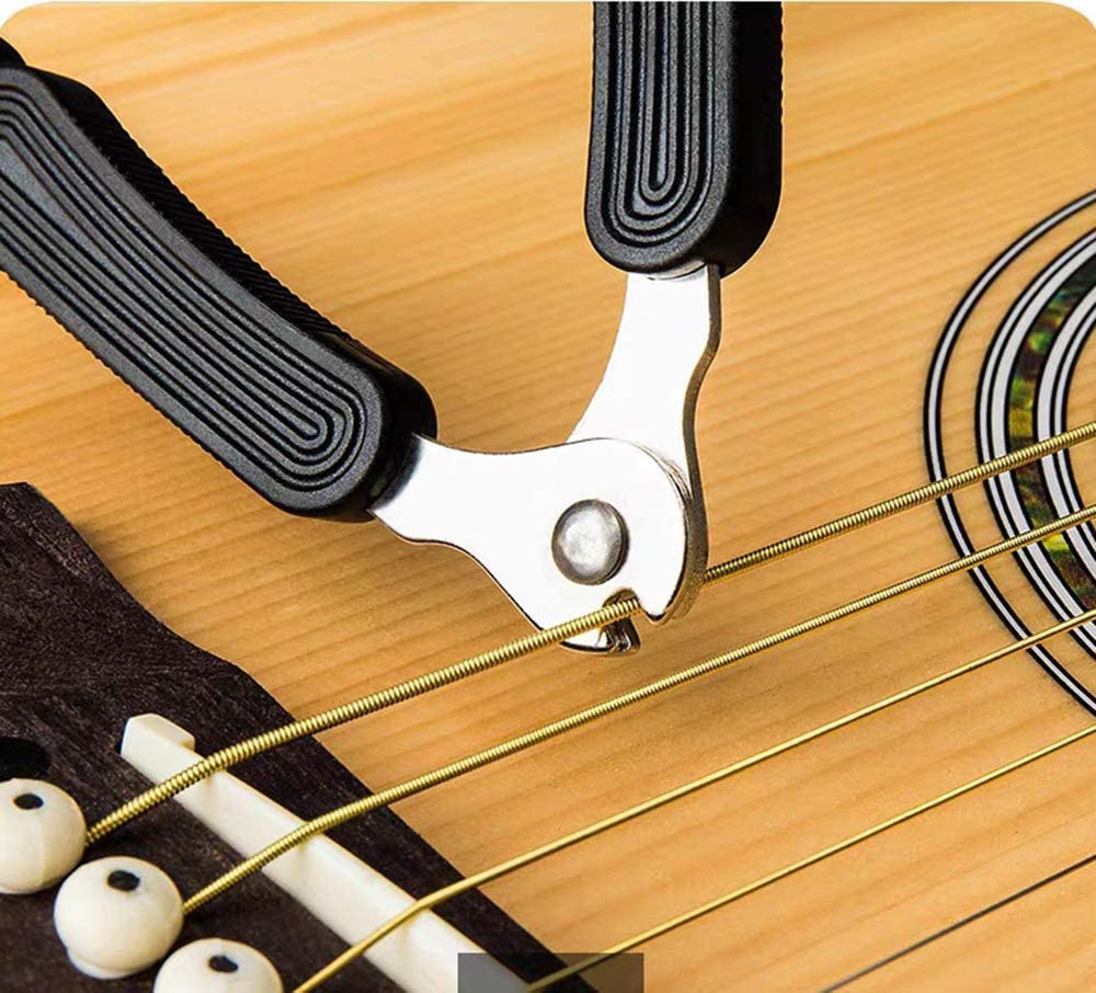 CC CAIHONG Guitar String Winder, Guitar String Winder Tool, Guitar Bridge Pin Puller and Cutter, 3 In 1 Multifunctional Guitar String Peg Tuner Winder for Acoustic Electric Guitar (Black)
