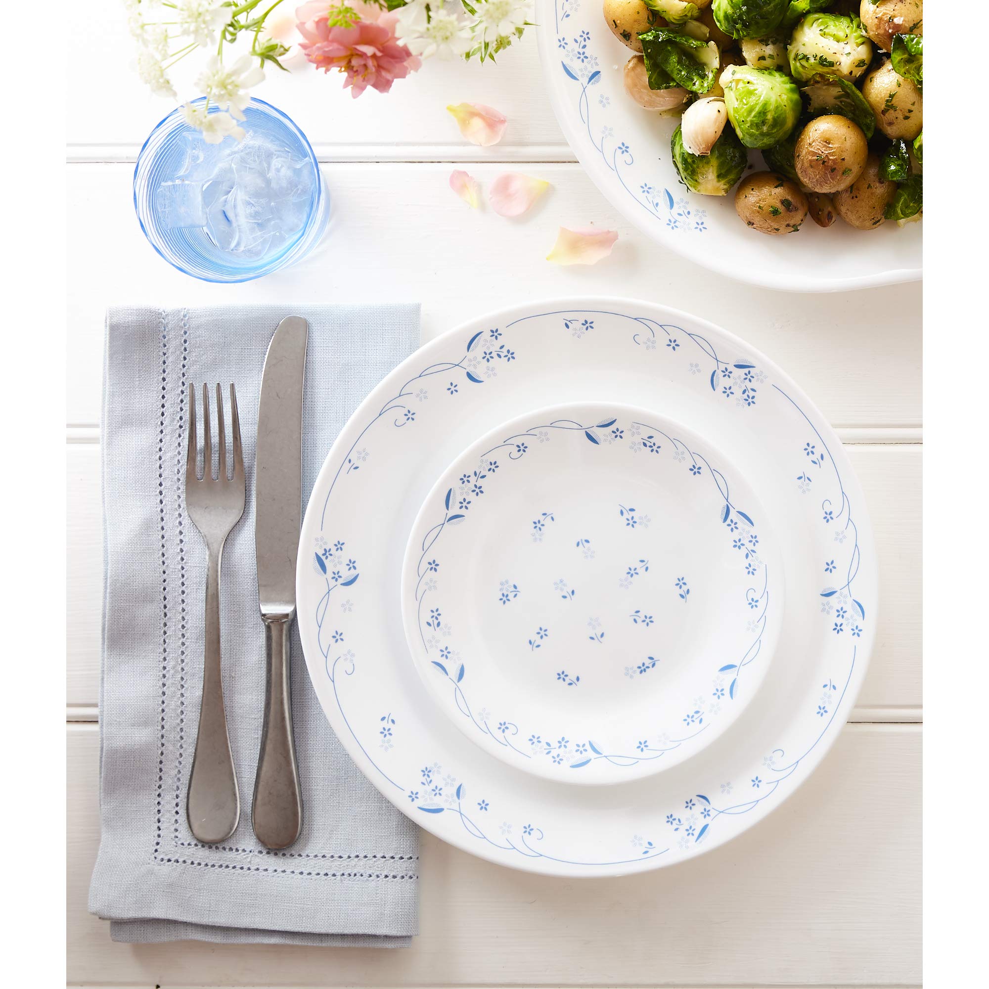 Corelle 16-Piece Vitrelle Glass Provincial Blue Chip and Break Resistant Dinner Set, Service for 4, Blue