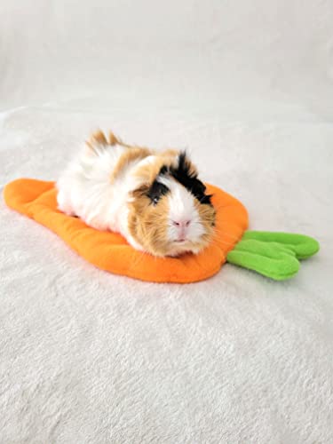 Guinea Pig Bed Mat Washable Pee Pad, Fleece Bedding for Rodent, Reusable Carrot Cage Liner for Rabbit, Hedgehog, Rat, Hamster or Small Animal