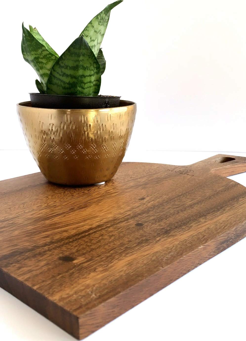Evolving Decor Acacia Wood Cutting Board, Wooden kitchen chopping board for Bread, Cheese, fruits and vegetables, Semicircle (15 x 9 1/2 x 1/2) Adds Style to your kitchen