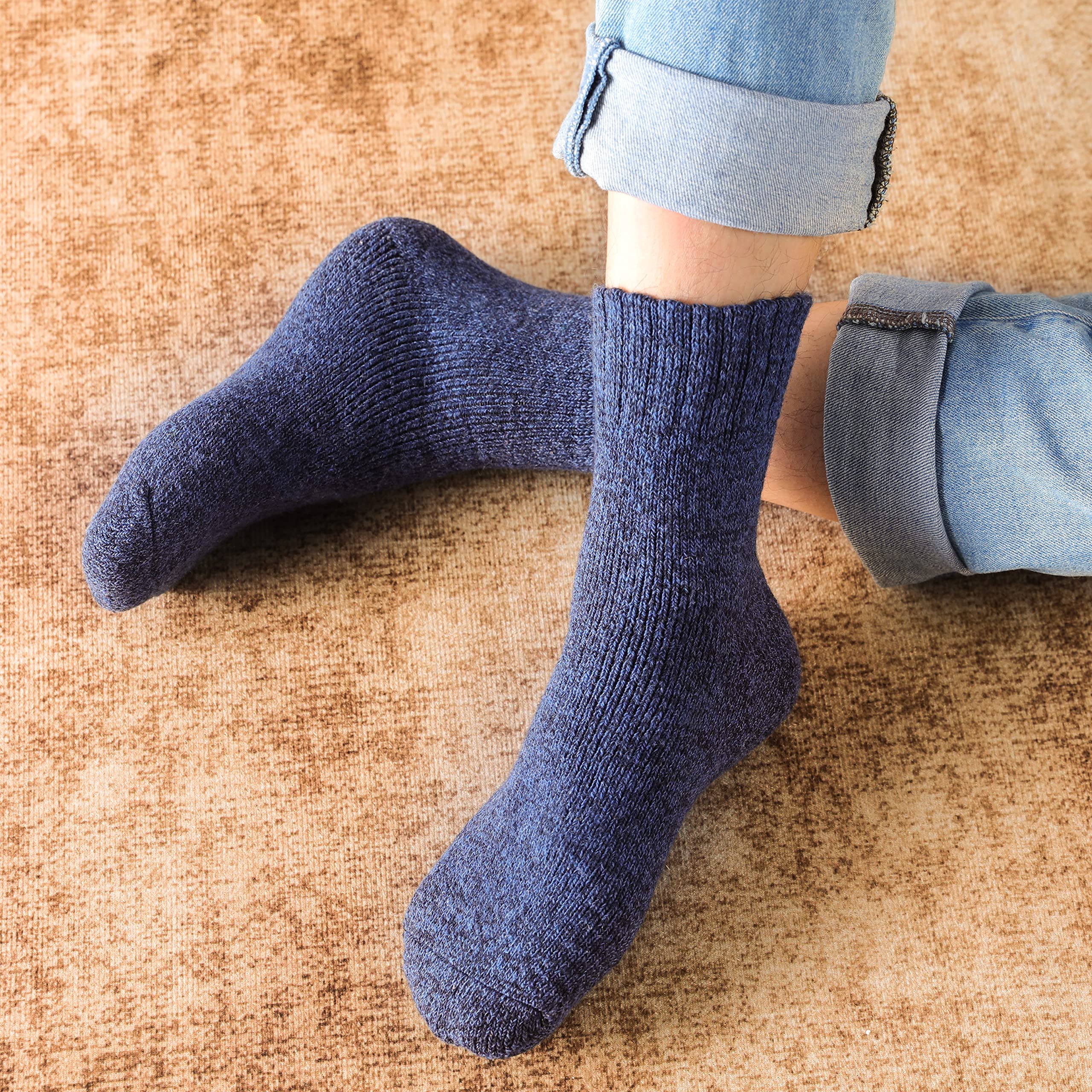 coclothy Wool Socks for Women - Womens Wool Socks Winter Socks for men Warm Thick Knit Wool Soft Vintage Casual Crew Socks