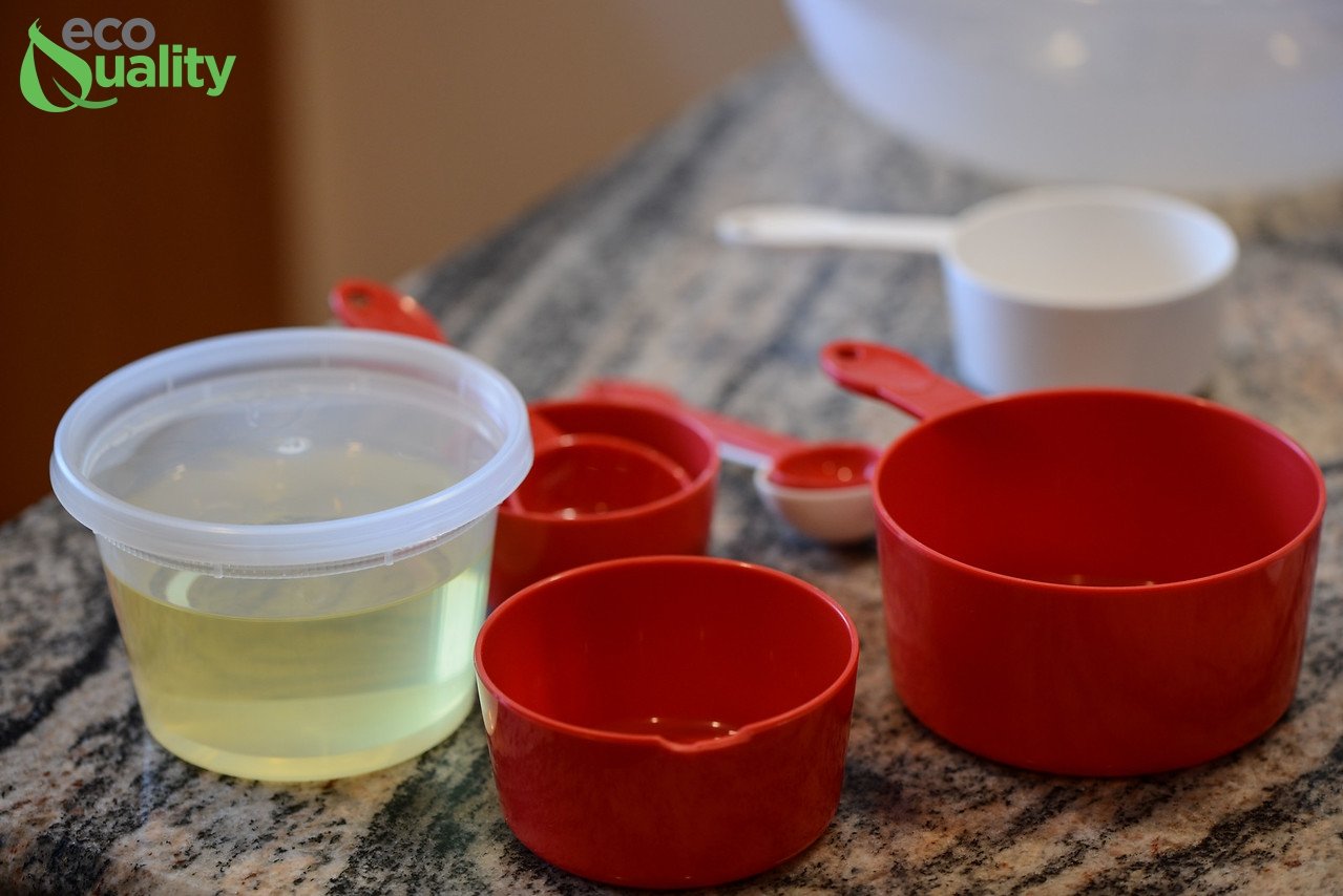Heavy Duty Food Storage Containers with Lids - Leakproof Deli Containers with Lids - Soup, Slime, Meal Prep Containers, Take Out, Stackable, Microwavable, Dishwasher Safe, Freezer Safe, BPA Free (32, Round, 24, 745808023874)
