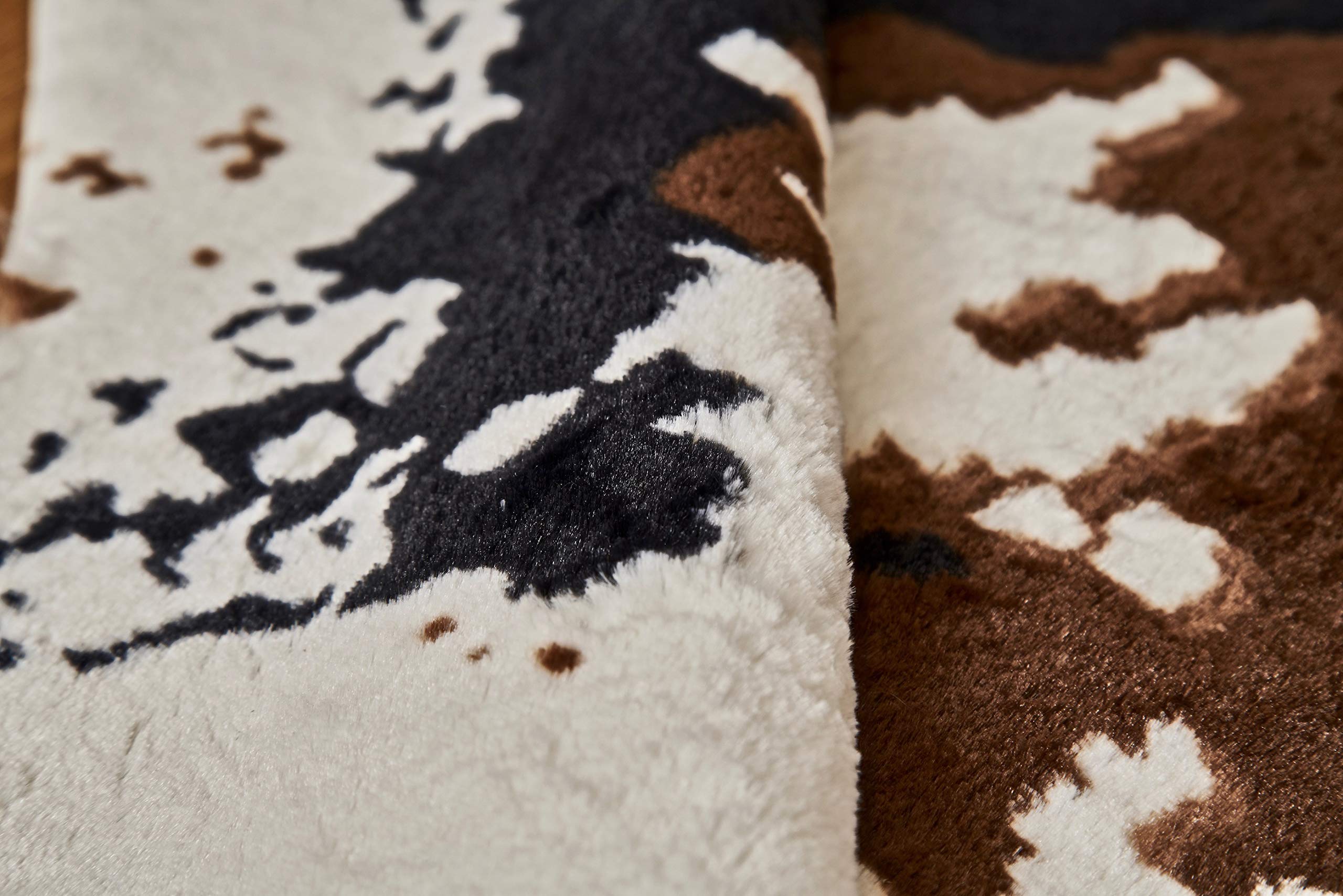 NativeSkins Faux Cowhide Rug (4.6ft x 5.2ft) - Cow Print Area Rug for a Western Boho Decor - Synthetic, Cruelty-Free Animal Hide Carpet with No-Slip Backing, Cow Print Rug