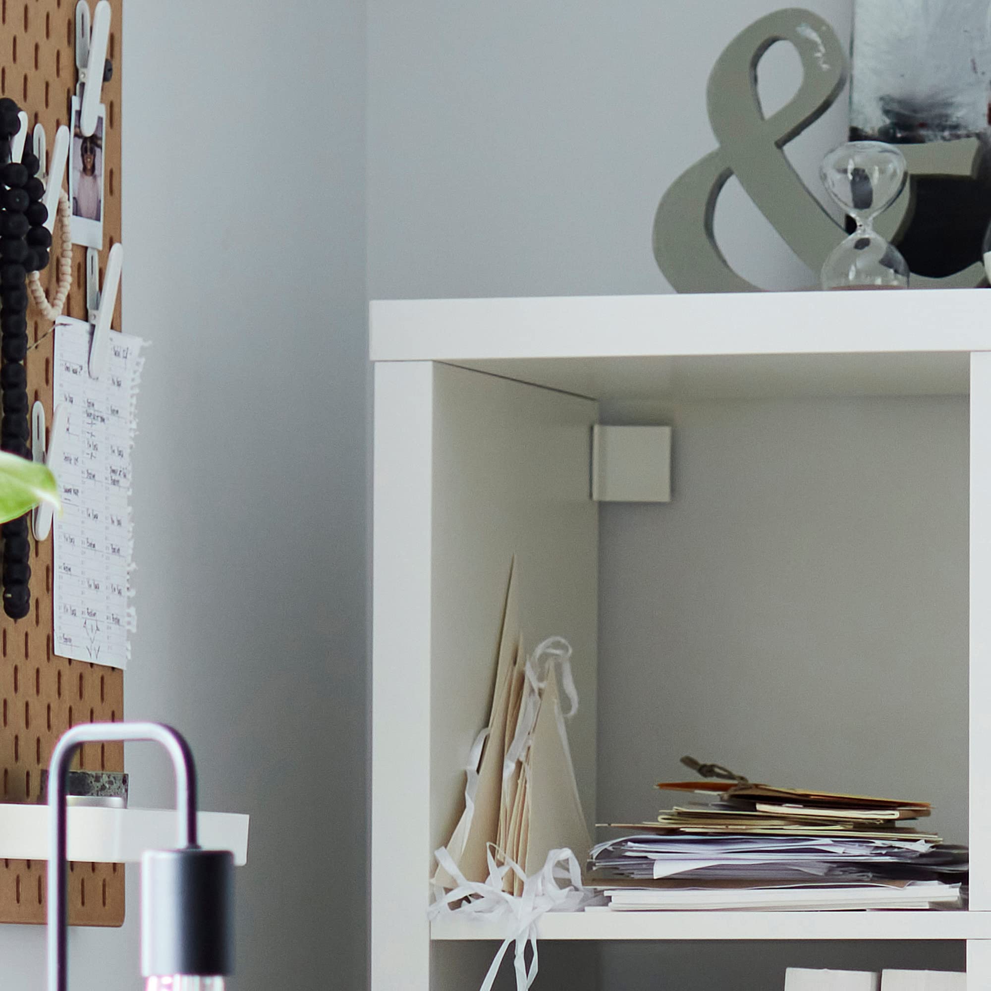 IKEA KALLAX shelving unit white (77x39x147 cm) 8 shelf
