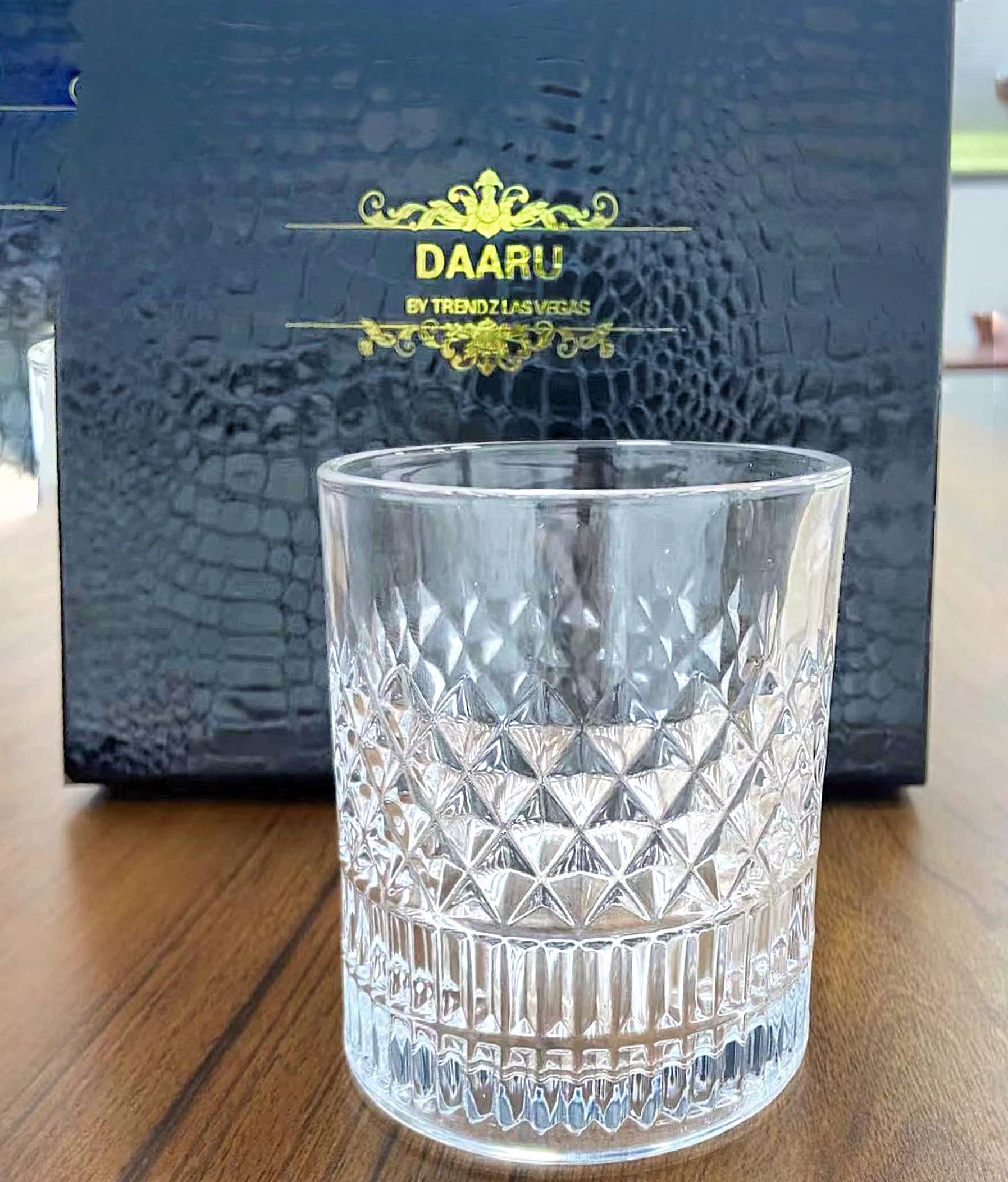 classic whisky Glasses Whiskey Glass for Scotch, Bourbon, Liquor and Cocktail Drinking Gift - Set of 4