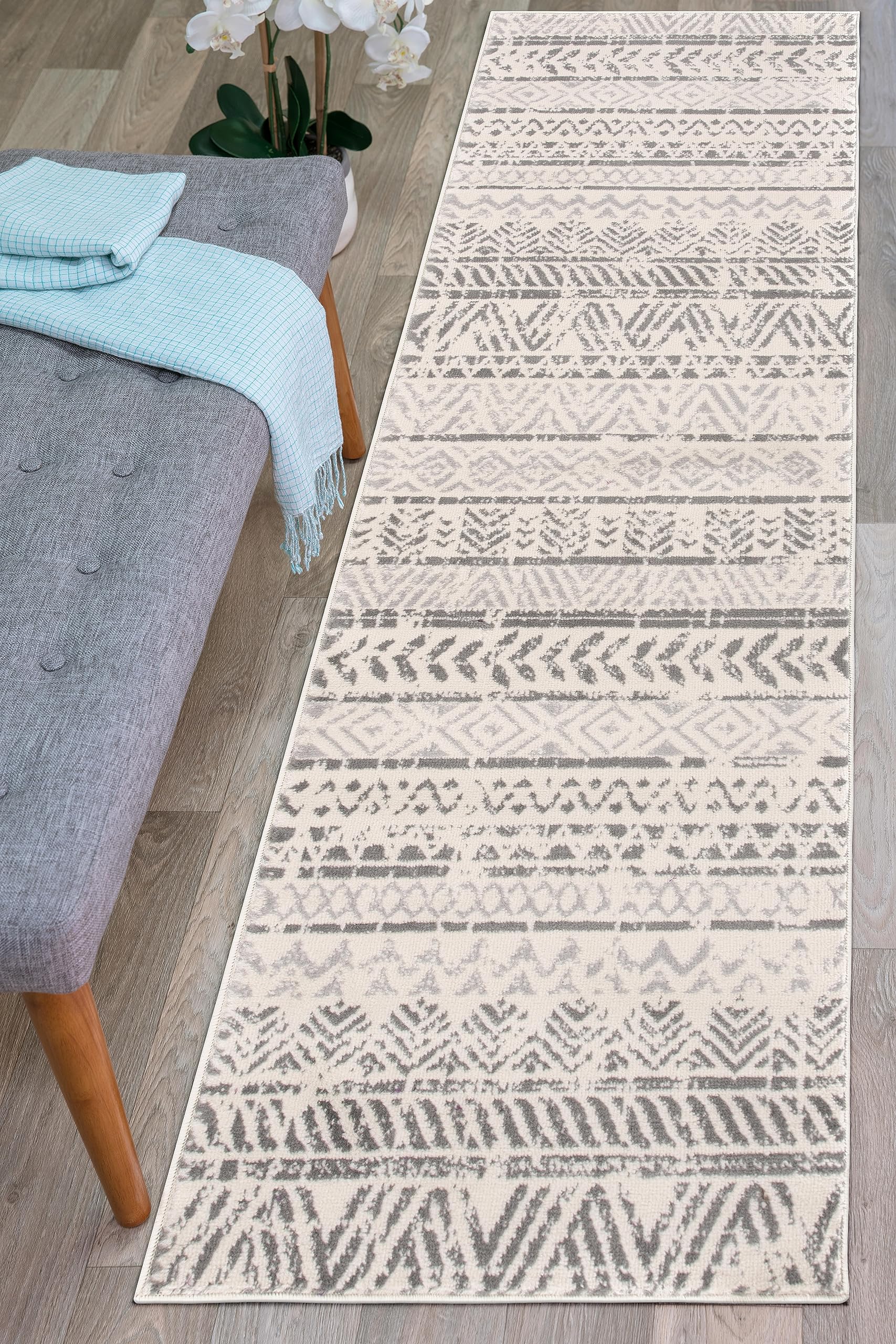 Rugshop Geometric Boho Perfect for high Traffic Areas of Your Living Room,Bedroom,Home Office,Kitchen Runner Rug 2' x 7' Gray