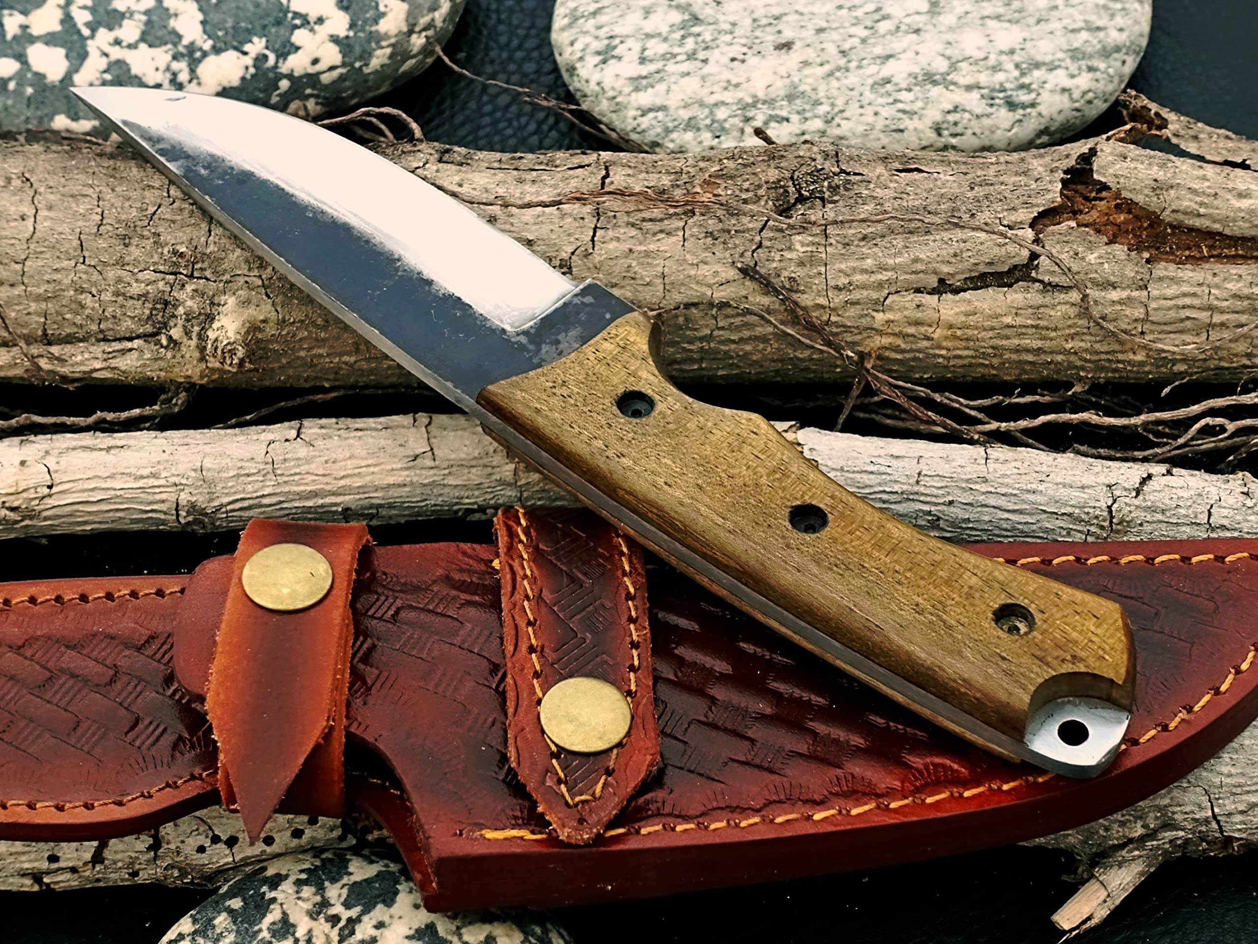 D2 Steel Hunting Knife Fixed blade knife Skinner Knife Walnut Wood handle, Black Edge,Bush craft, Camping, with Cowhide Leather Sheath – BW-4146
