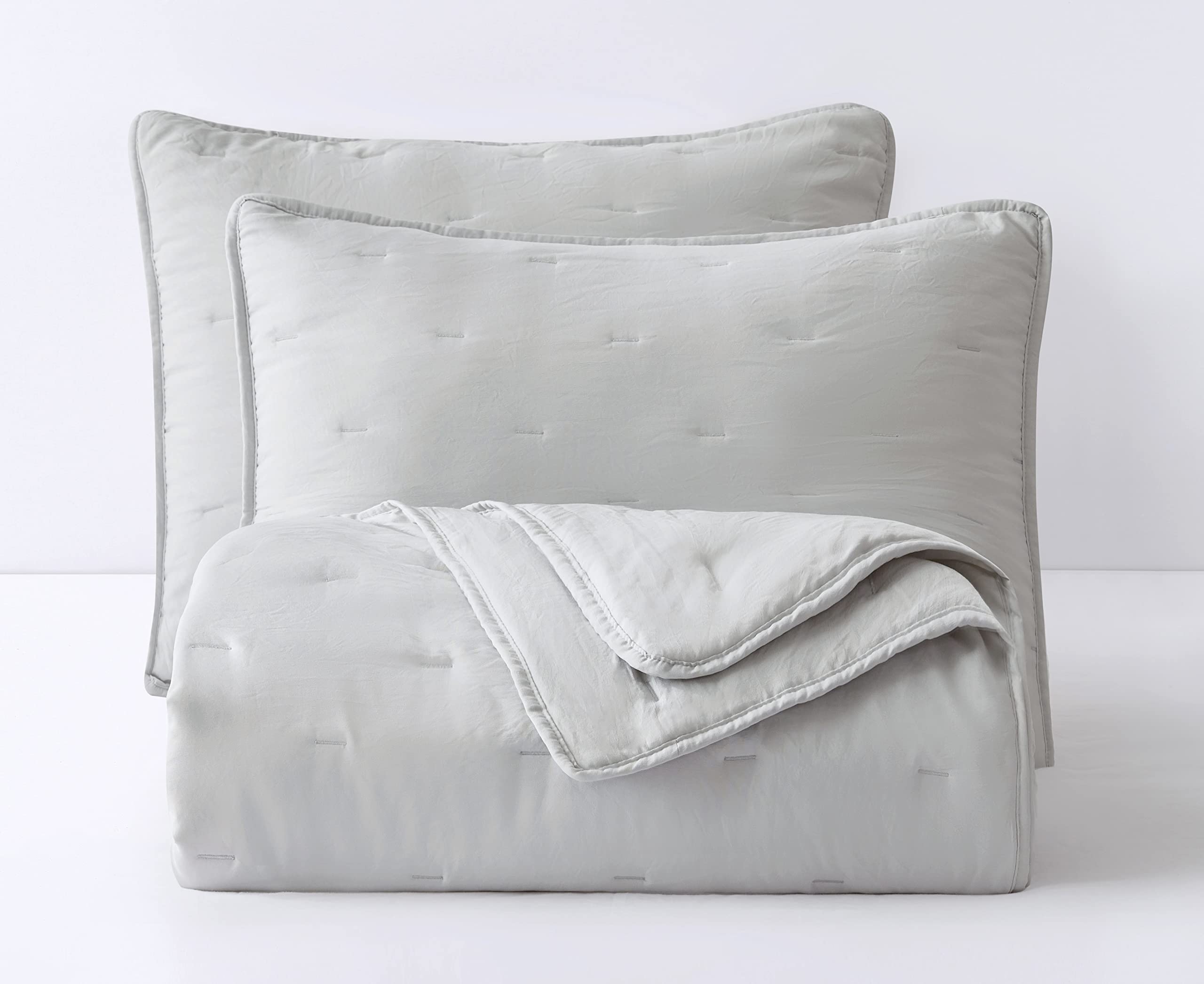 Chezmoi Collection Marie 3-Piece Line Stitch Embroidery Quilt Set - Soft Washed Microfiber Lightweight Comforter Set Quilted Bedspread Coverlet Set (Queen, White)