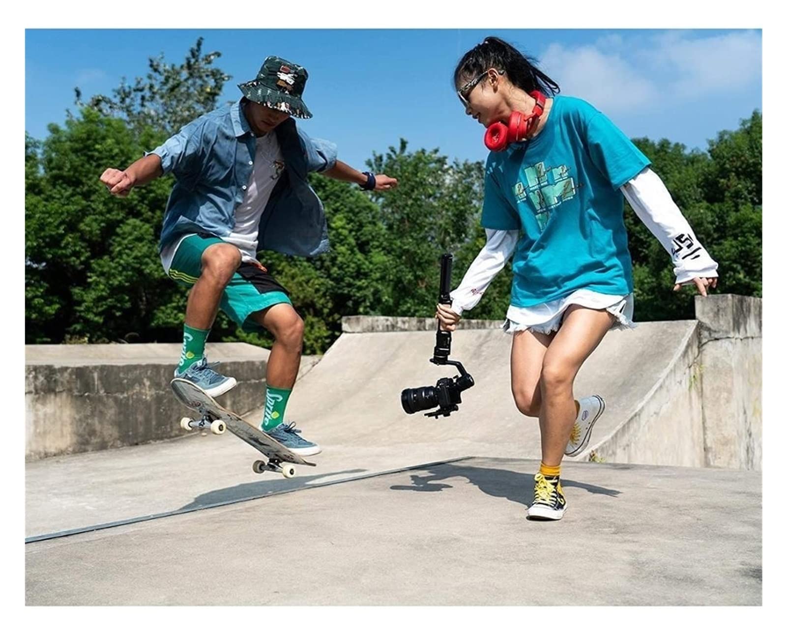 DONCK Action Camera Stabilizer Camera Stabilizer AK2000C Foldable Release Plate DSLR Stabilizer 3 Axis Camera Gimbal Stabilizer for Outdoor Video Recording