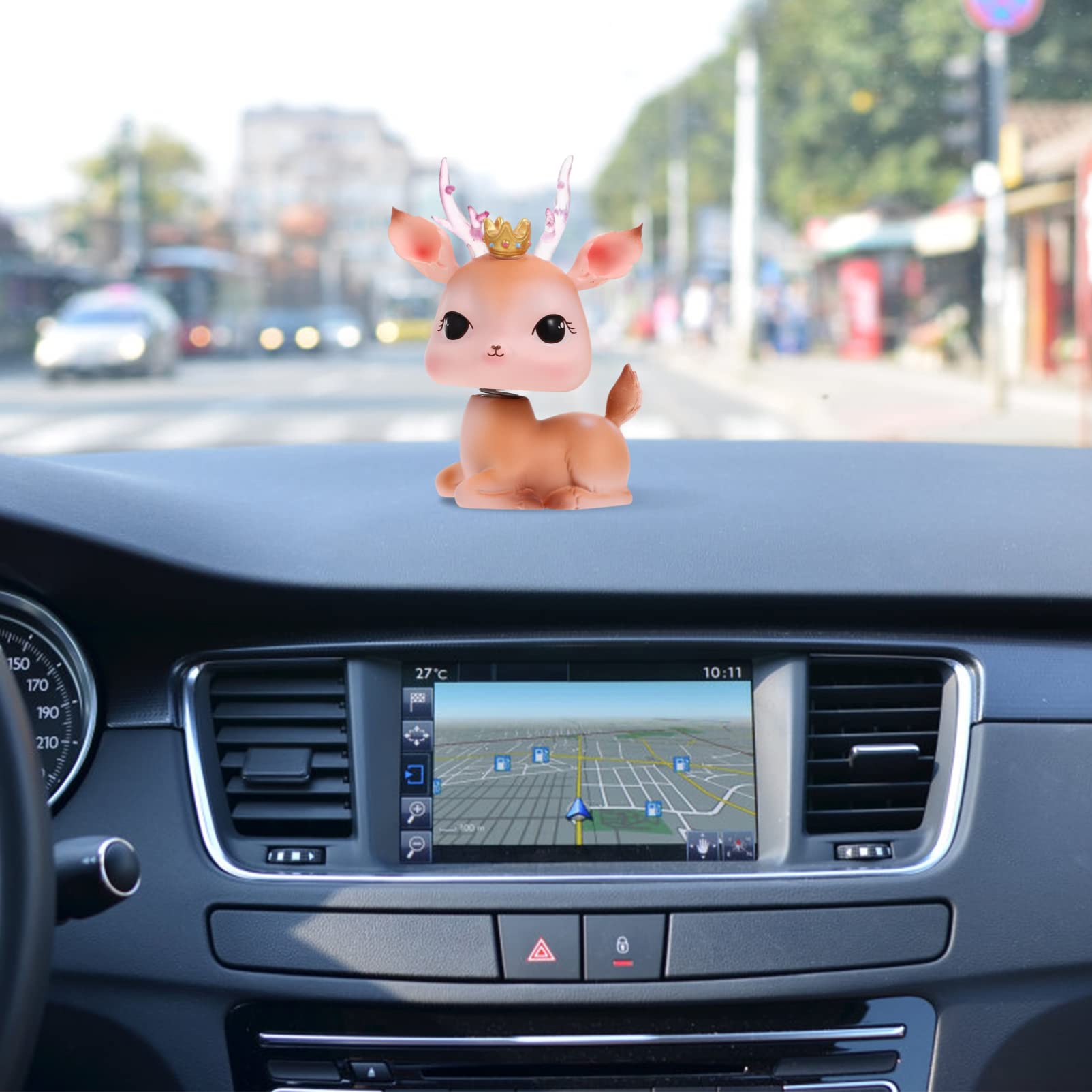 Deer Ornament Resin Deerlet Model Deerlet Decor Car Dashboard Deerlet Doll Cartoon Deerlet Model Resin Deer Adornment Car Interior Ornament Shaking Head Deerlet Statue