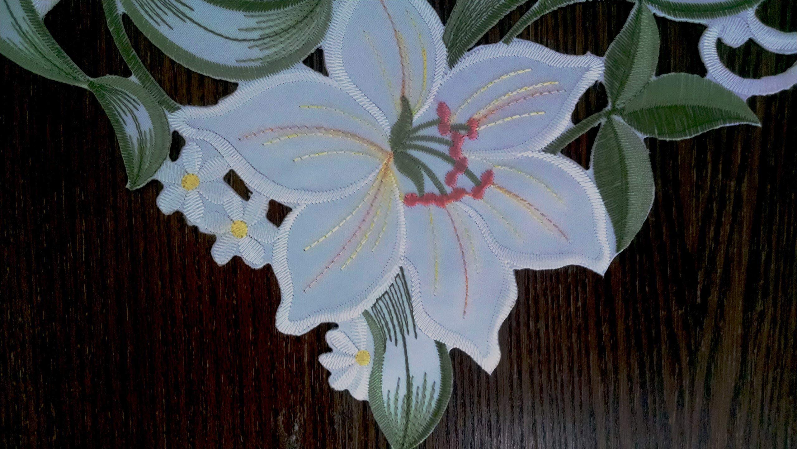 Doily Boutique Easter Place Mat or Doily with White Lily Flowers, Size 15 inches