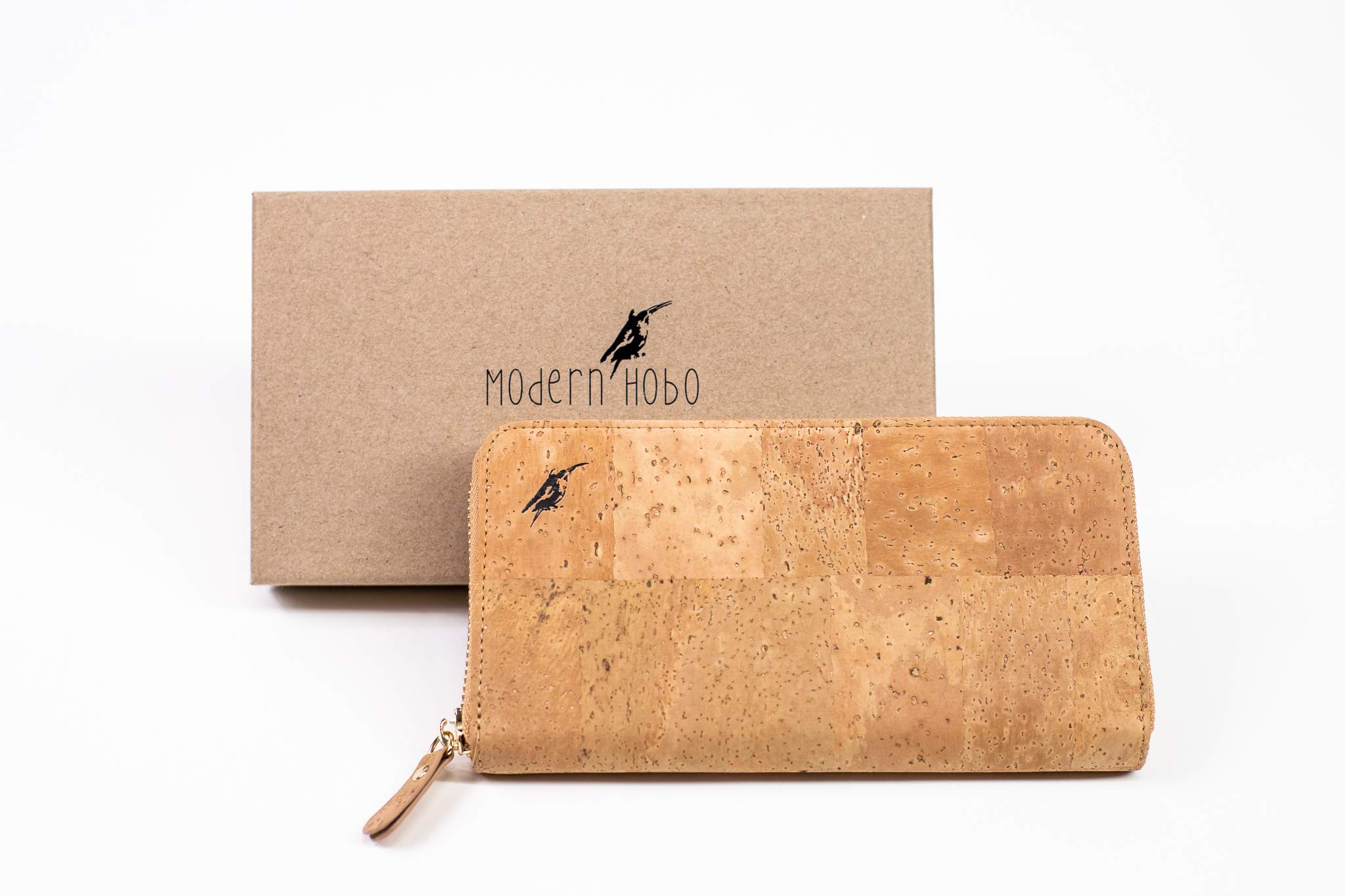 Modern Hobo Women's Cork Wallet/Cork Clutch/With RFID Protection/Vegan Wallet/Sustainably-Crafted Cork Wallet, Medium