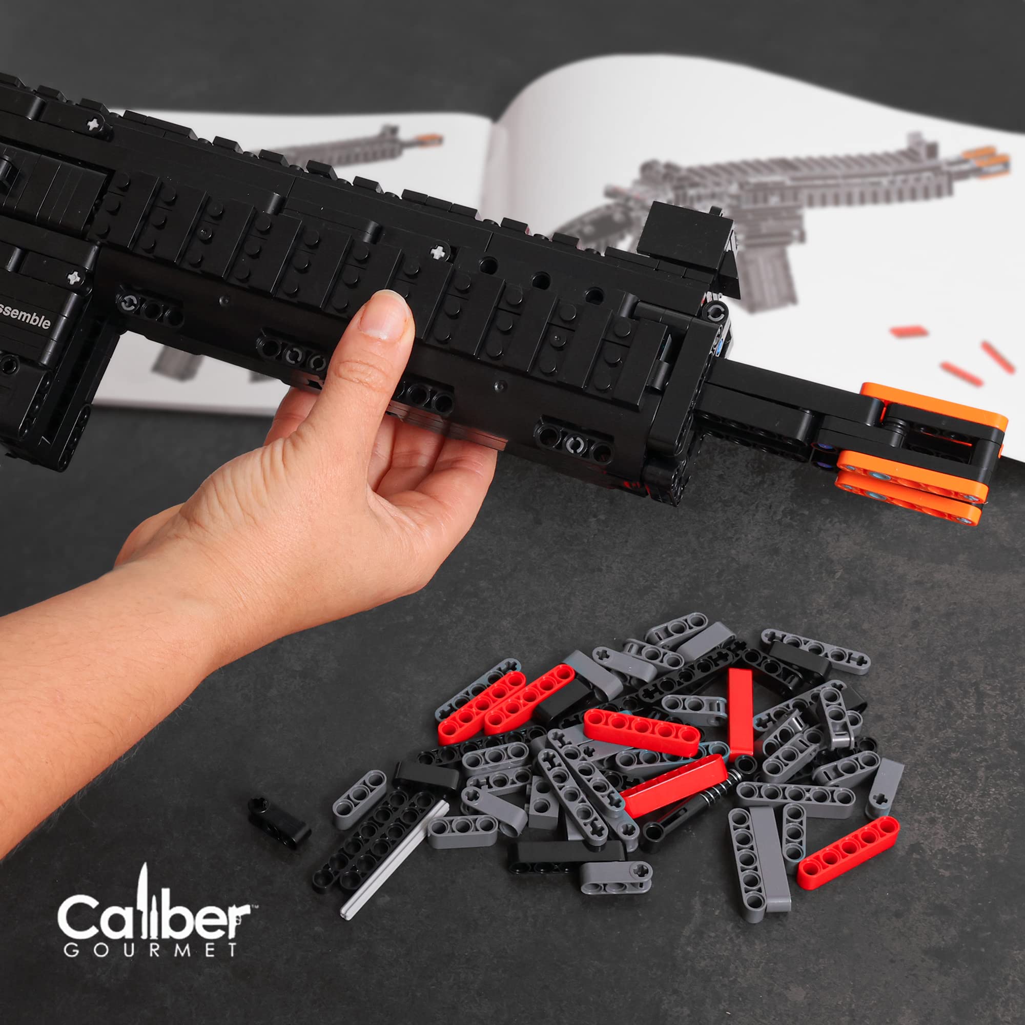 Caliber Gourmet Assault Rifle Machine Gun Mechanical Model Kit Building Blocks Blaster Kit, Sniper, 12+ yrs & Adults, 1178 pcs 3D, Simulation Weapon Toy, Like Lego, DIY, Gun Lovers, (Rifle), Black