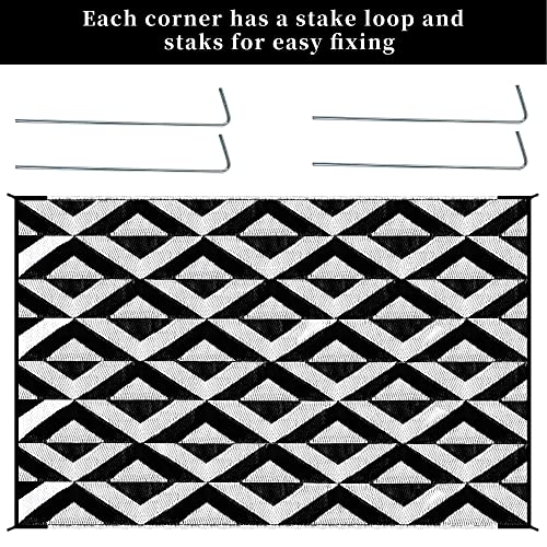 GARTOL Waterproof Indoor Outdoor Rug, Reversible Modern Area Rug Mats, Geometric Triangle Pattern Plastic Straw Rug for RV, Patio, Backyard, Pool Deck, Picnic, Beach, Camping (5' x 8', Black & White)