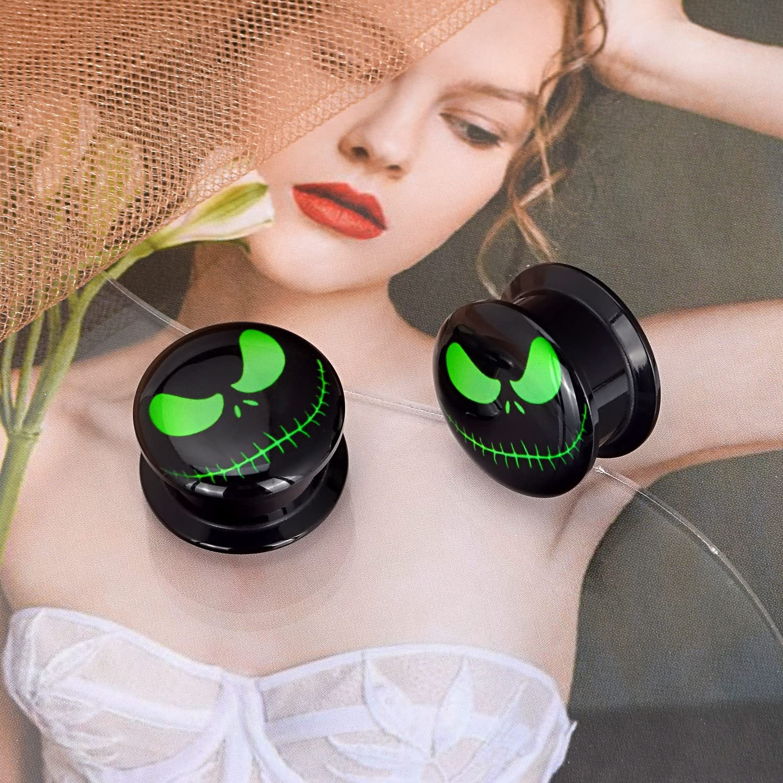 DERALA 2pcs Ear Plugs Acrylic Ear Gauges Expander Double Flare Halloween Ghost Eyes Piercing Jewelry 00g 10mm Green