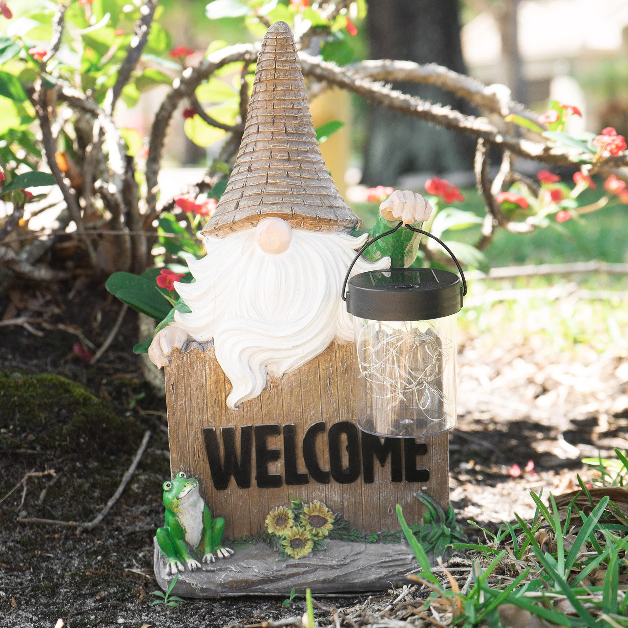VP Home Welcome Gnome with Lantern and Frog Solar Powered LED Outdoor Decor Garden Light Welcome Gnomes Statues Outdoor Funny Figurine Decor for Outside Patio, Yard, Lawn
