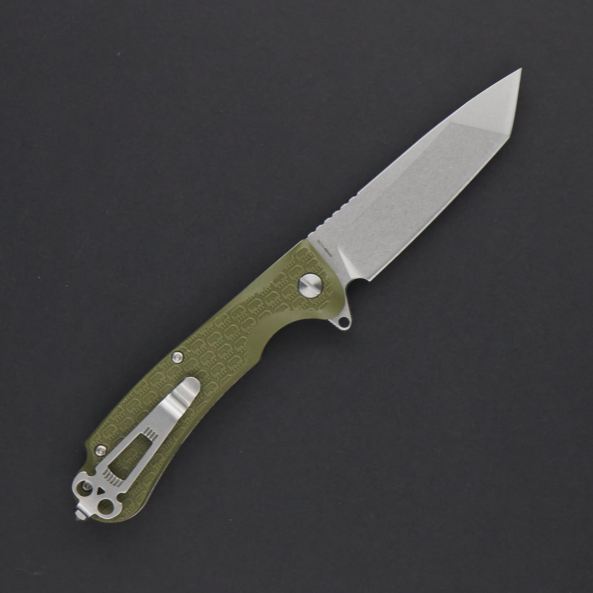 Generic Yakuza Discover Line by Daggerr (Olive handle and stonewashed blade)