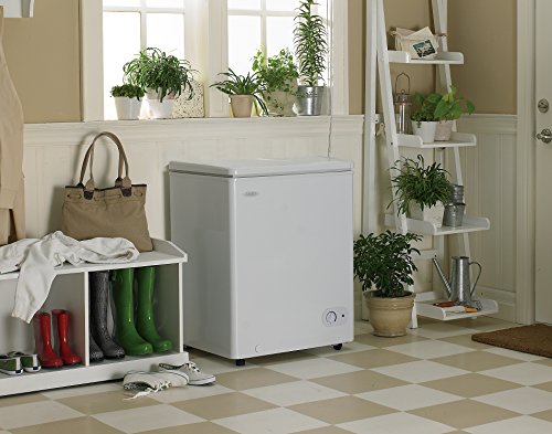 Danby DCF038A2WDB-3 3.8 Cu.Ft. Garage Ready Chest Freezer with Basket and Front-Mount Thermostat, Perfect for Dorm, Mud Room, Basement, Kitchen