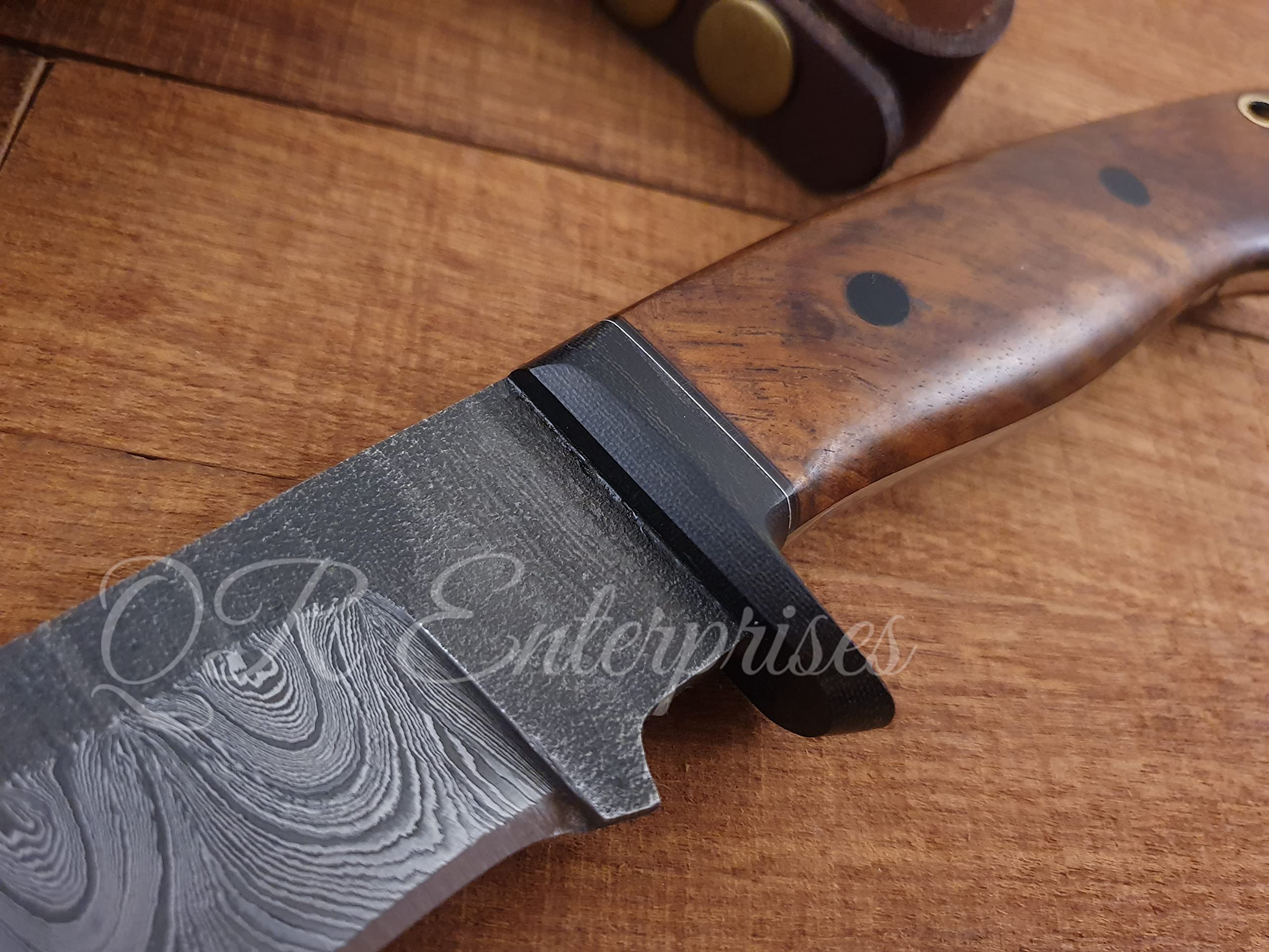 Classic Blades Damascus Steel Fixed Blade Hunting knife, Bushcraft, Bowie, Survival, Outdoor, Camping, Wooden Handle knife With leather Sheath.