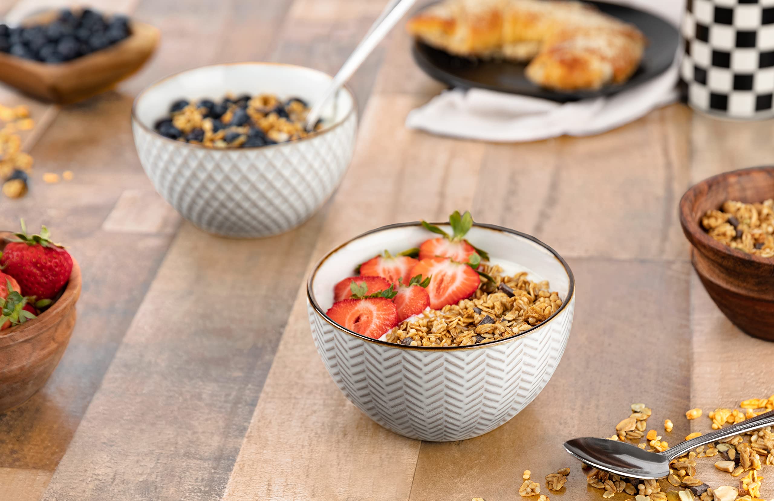 KooK Ceramic Cereal Bowls, Embossed, for Yogurt, Dessert and Poke, Microwave & Dishwasher Safe, Cream with Dark Copper Accents, Set of 4, 22 oz, Narbonne Collection
