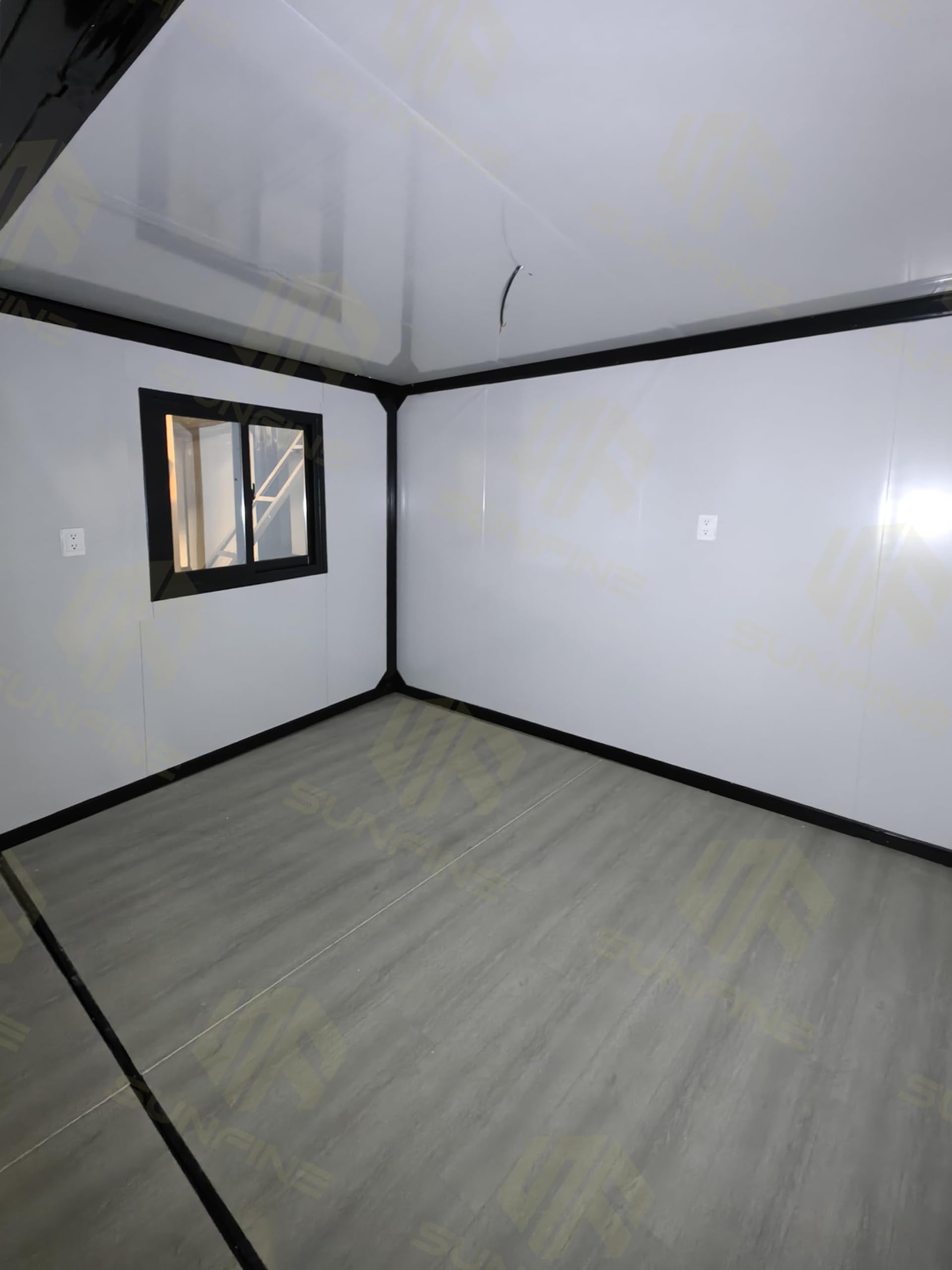 Generic Portable prefabricated house 13x20ft prefab tiny home with Restroom, Mobile Expandable Plastic Prefab House for Hotel, Office, Guard House, Shop, Villa, Warehouse, container house, white