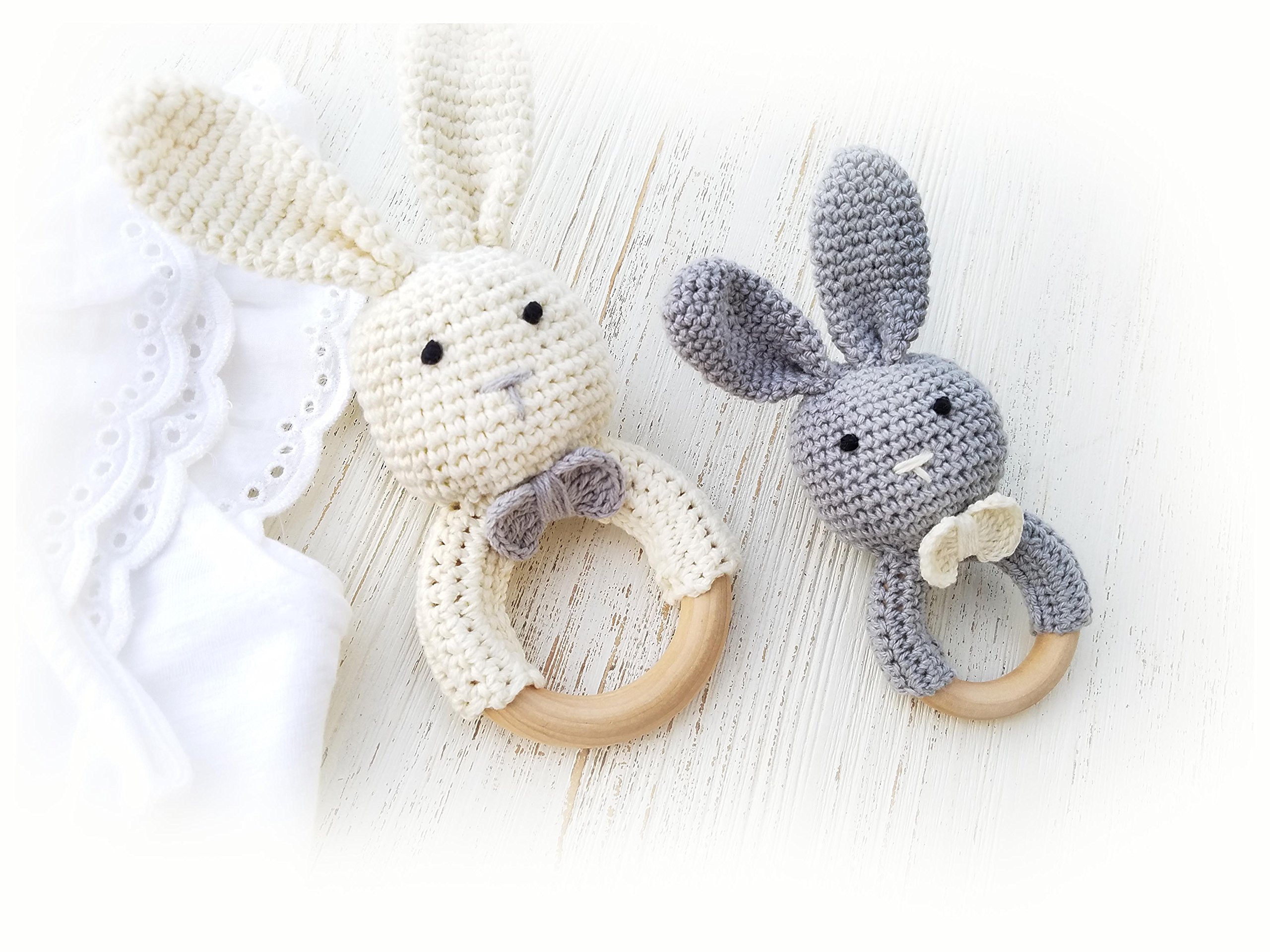 Natural Wooden Baby Toys Cotton Crochet Bunny Teething Ring Teether Rattle Set of 2 Newborn Unisex Baby (Grey Mama White Baby)