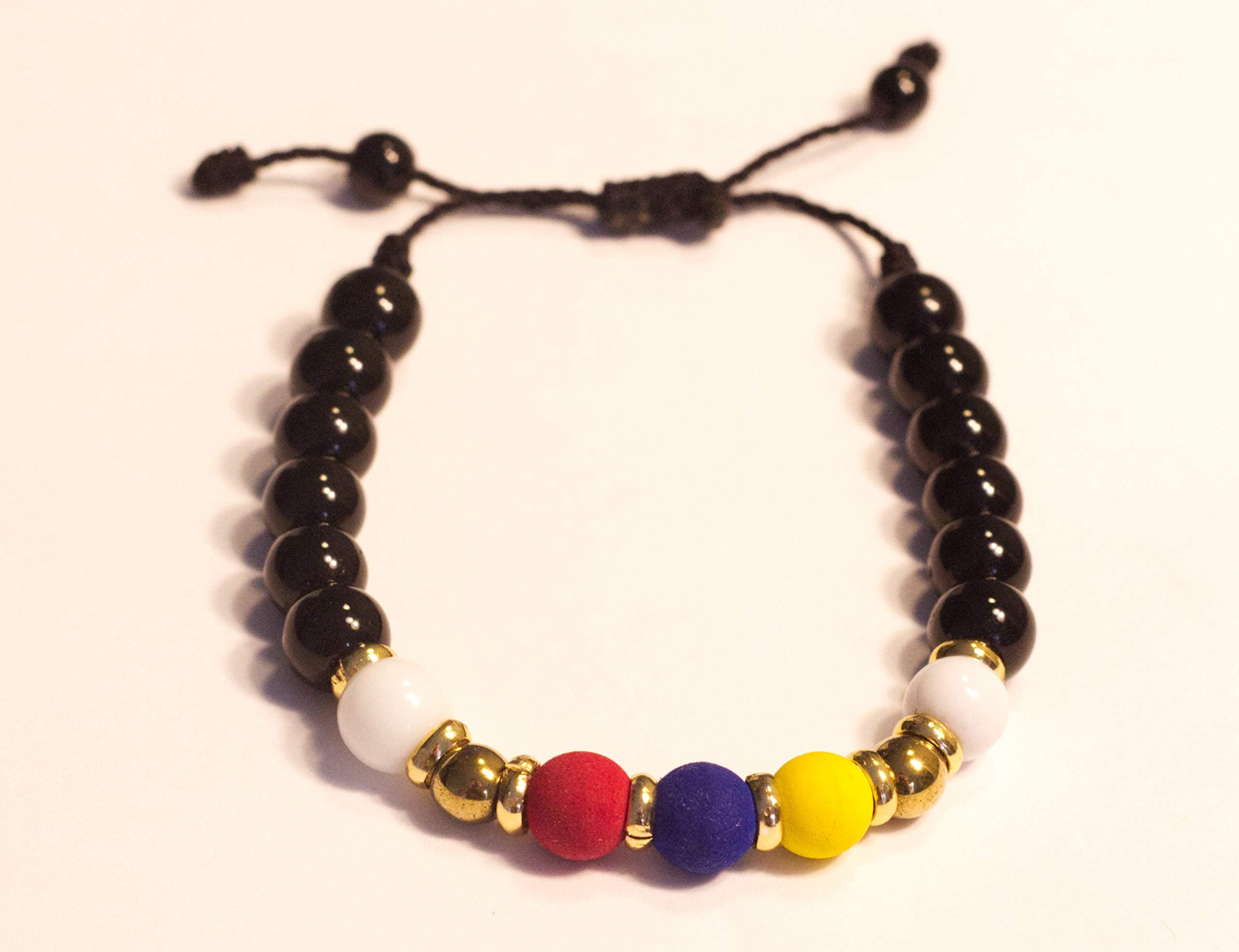 CharmsOfTheWorld Handmade Bracelet from Medellin - Colombia Flag Colors - Cat's eye gemstone and steel beads - Sliding Knot