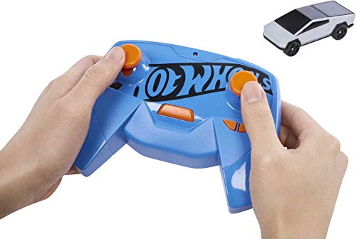 Hot Wheels RC 1:64 Scale Rechargeable Radio-Controlled Racing Cars for On- Or Off-Track Play, Includes Car, Controller & Adapter for Kids 5 Years Old & Up