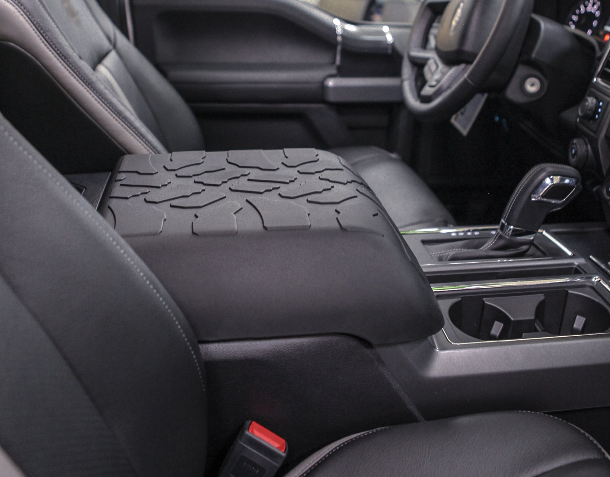Boomerang® Tire Tread Armpad™ for Ford F150 (2015-2021) - Flow-Through Console Version - Center Console Armrest Cover
