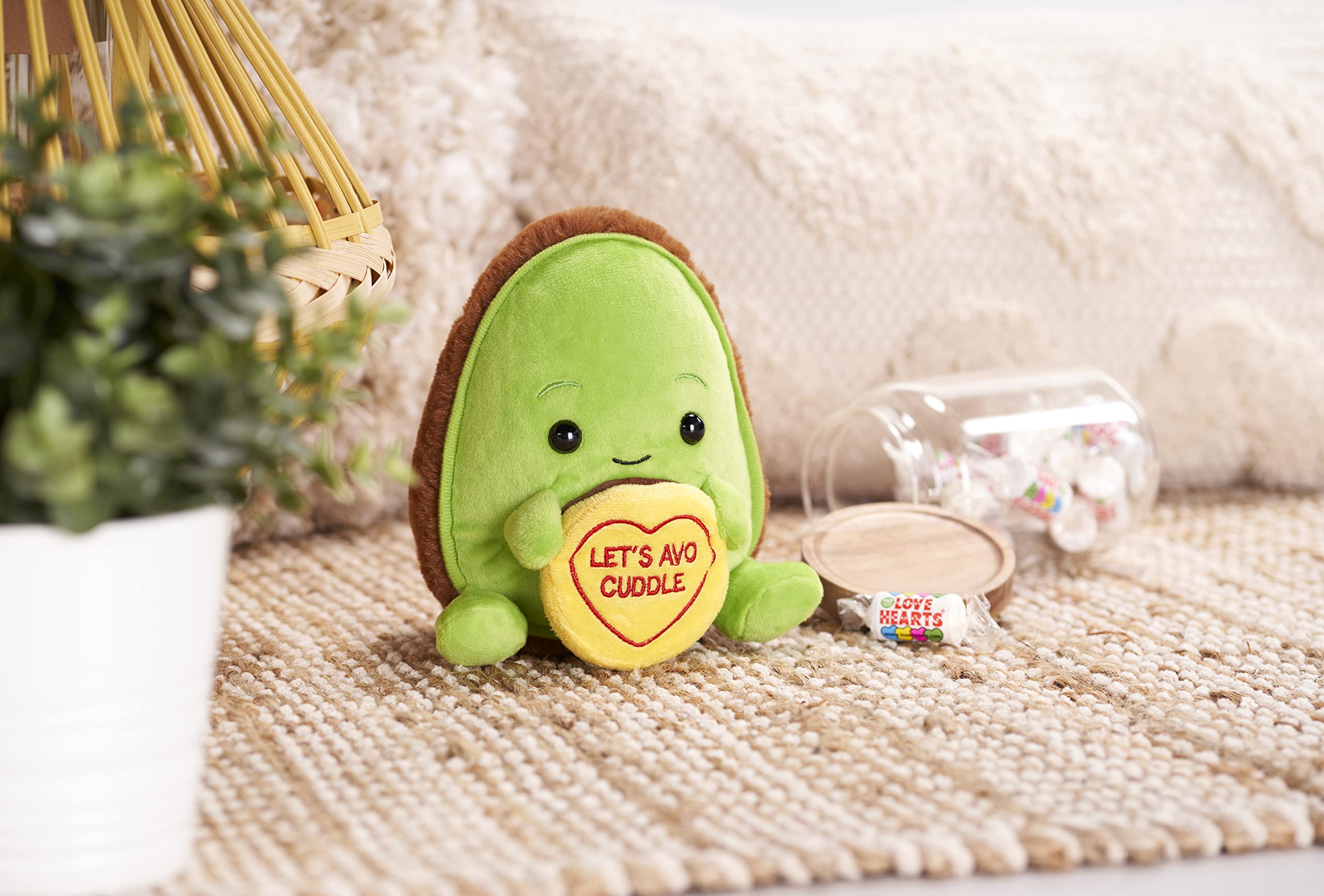 Posh Paws 37333 Swizzels Love Hearts 18cm (7") Avocado – Let's AVO Cuddle Message Soft Toy, Green