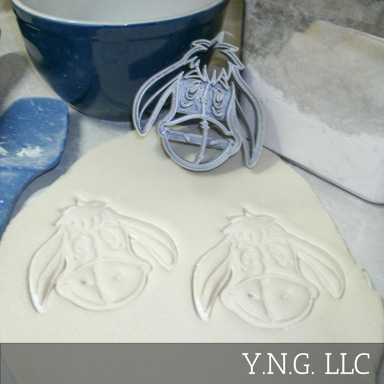 EEYORE FACE WINNIE THE POOH CHARACTER COOKIE CUTTER MADE IN THE USA PR458
