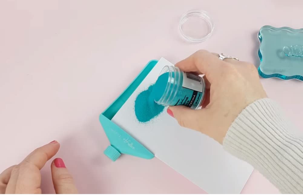 Craftelier - Rigid Tray for Glitter, Embossing Powders and Glitter | Ideal for Decorating Scrapbooking and Craft Projects | Includes Screw Cap | Turquoise Colour - Size 10,7 x 7 cm