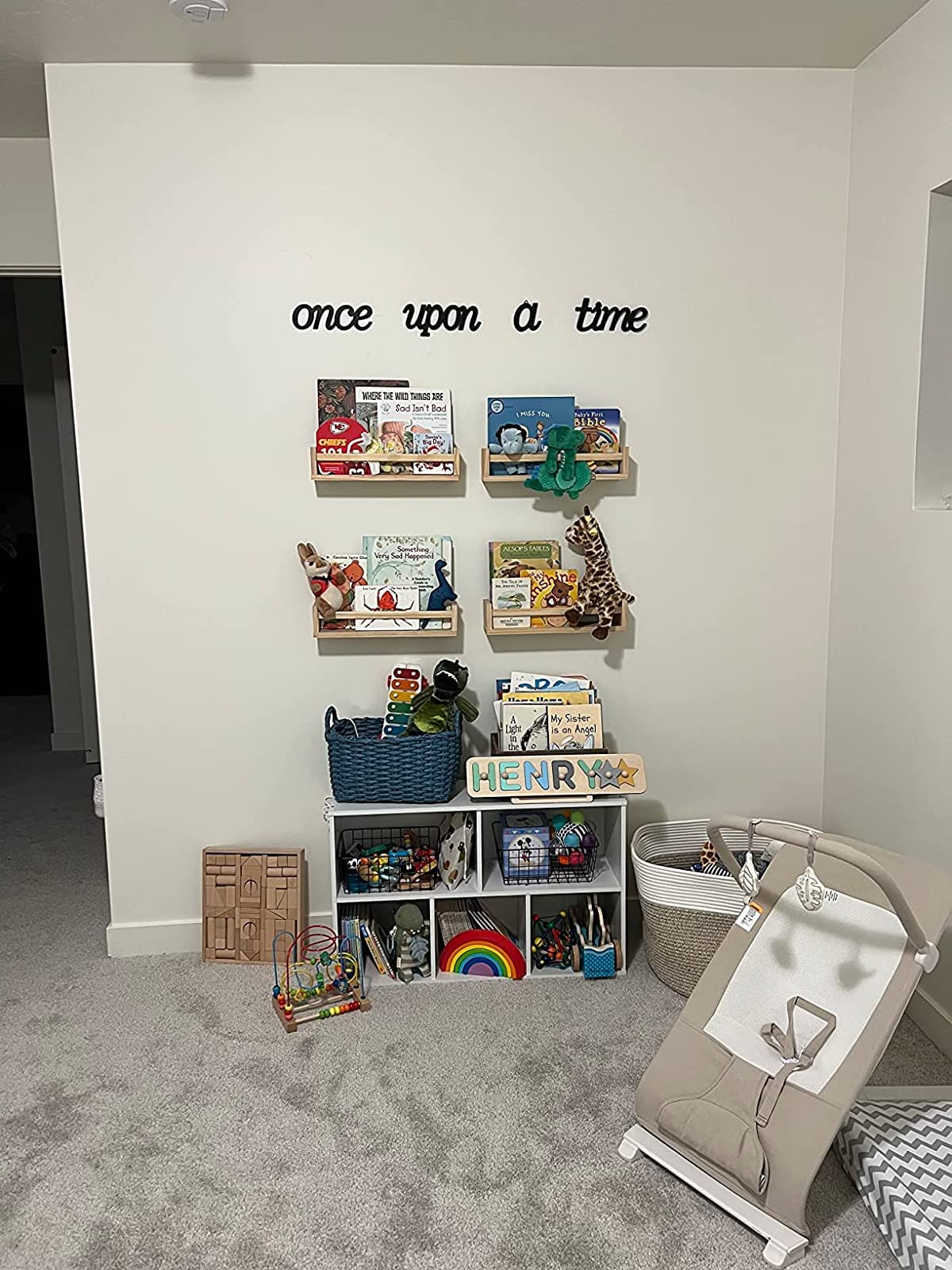 Gneric Floating Book Shelves for Kids Nursery Toddler Classroom, Hanging Book Shelf Organizer for Room Decor, Set of 4