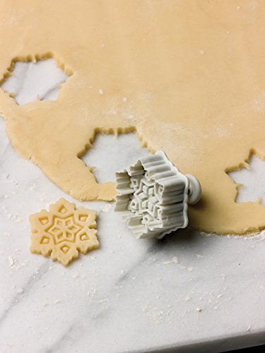 Fox Run Intricate Assorted Winter Snowflake Pastry/Cookie/Pie/Fondant 2" Stamper and Cutters 2", Set of 4, Multi-Color