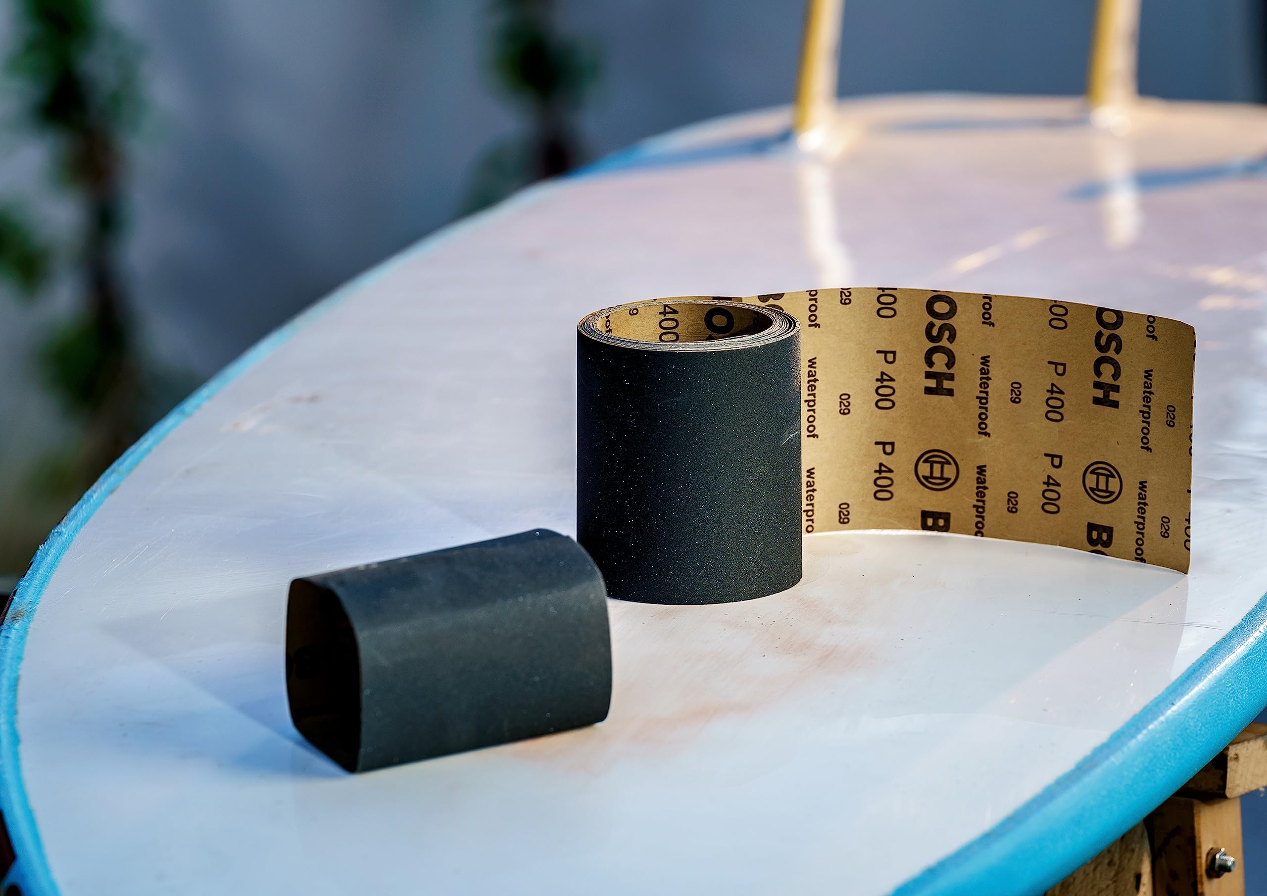 Bosch Professional 1x Sanding Roll SiC (for Coated material, Lacquer, Waterproof, 93 mm x 5 m, P400, Accessory Hand Sanding)