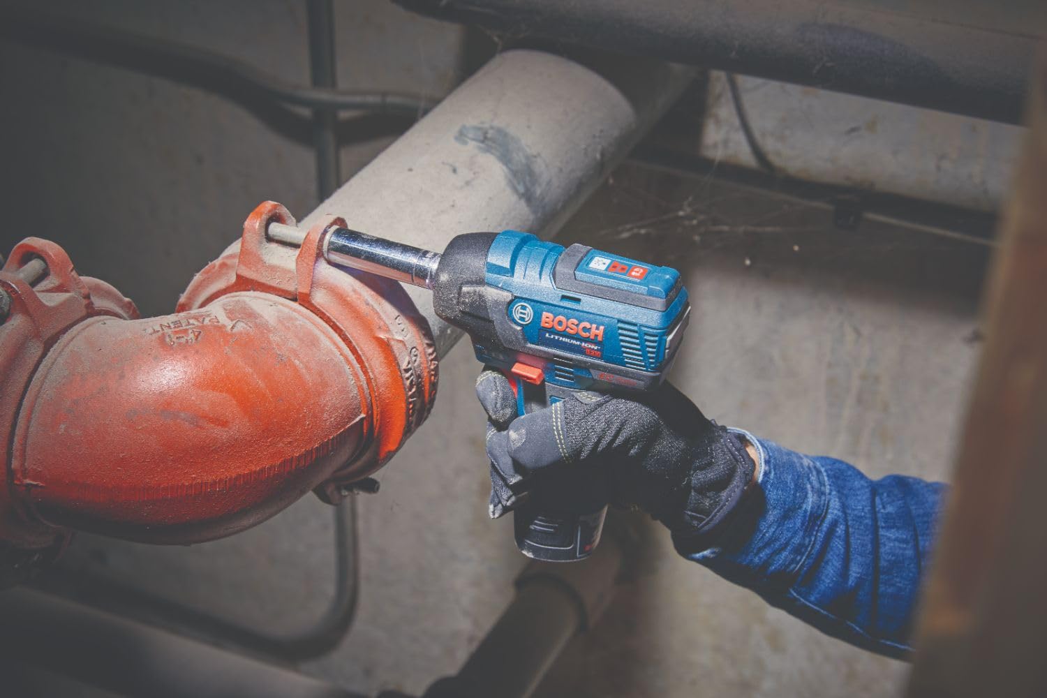 BOSCH PS82-02 12V Max EC Brushless 3/8 In. Impact Wrench Kit