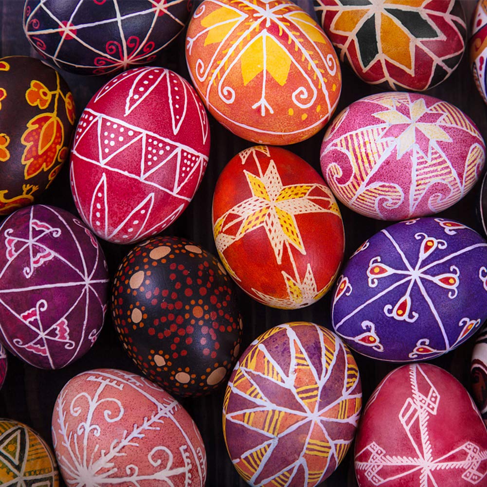 SallyFashion 30 PCS White Plastic Eggs Paintable Easter Eggs Fake Eggs for Crafts Easter Hunts Basket Fillers Easter Gift and Party Favor