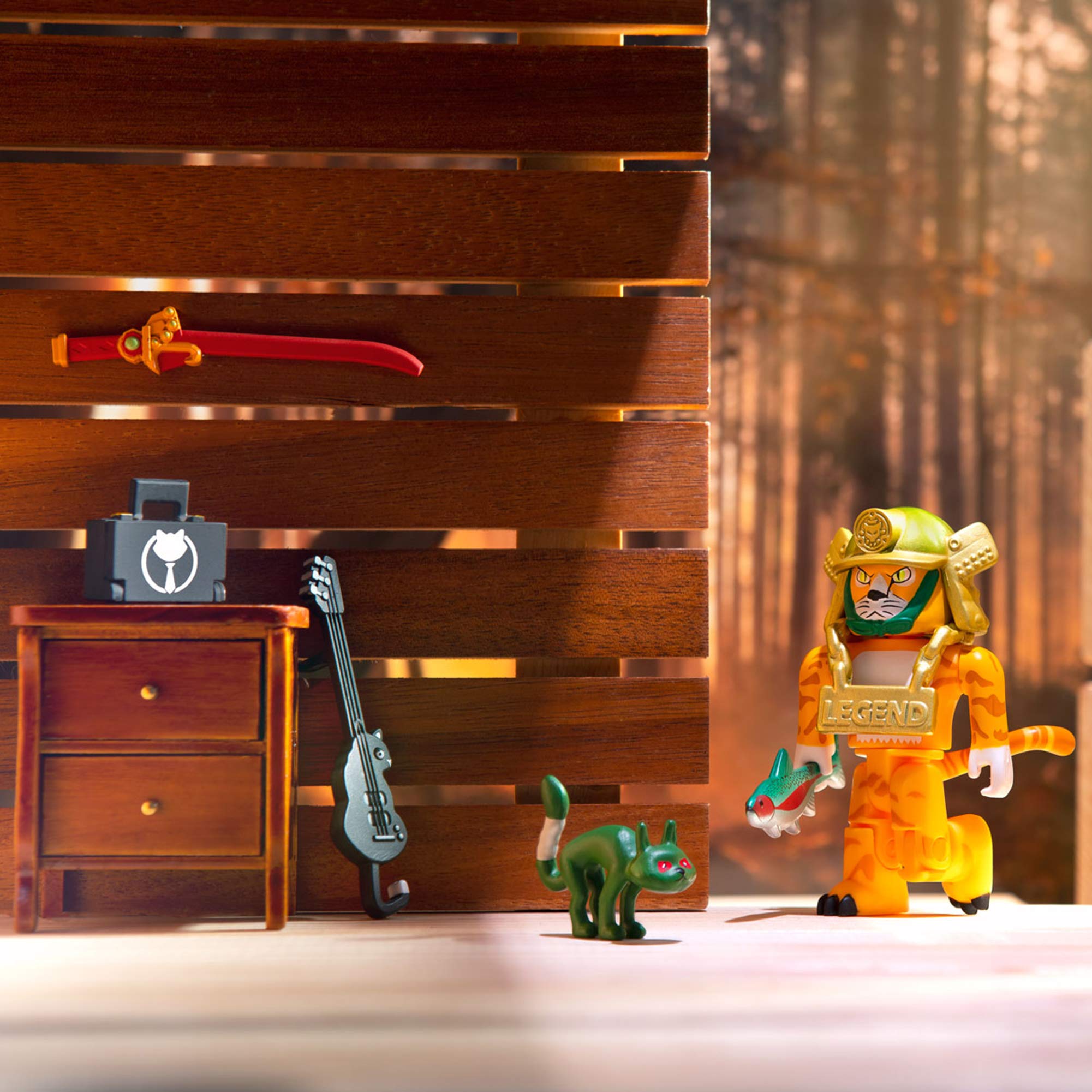 Roblox Avatar Shop Series Collection - Party SWAT Team Figure Pack [Includes Exclusive Virtual Item]