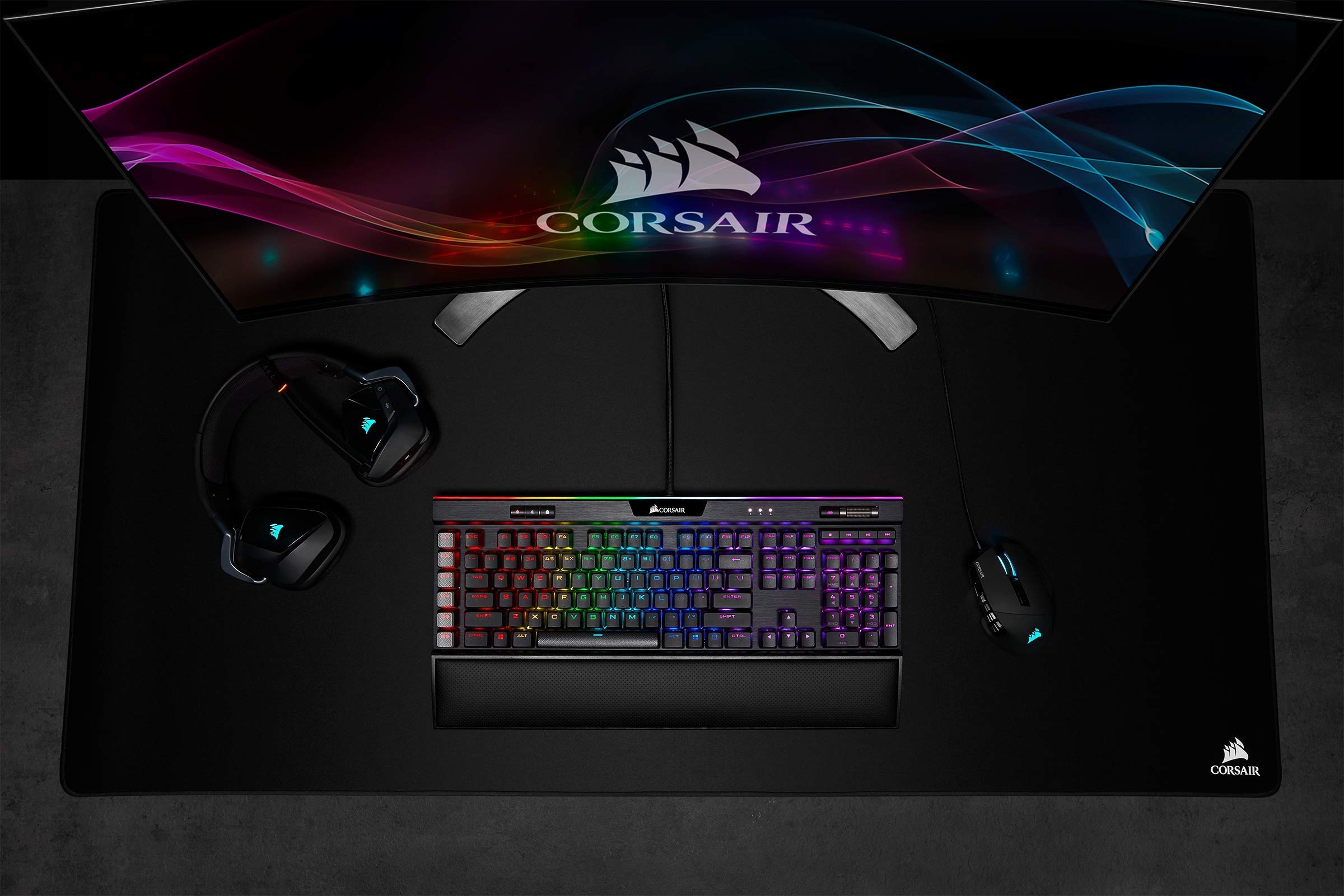 Corsair MM500 Premium Anti-Fray Cloth Gaming Mouse Pad, Extended 3XL - Black (Renewed)