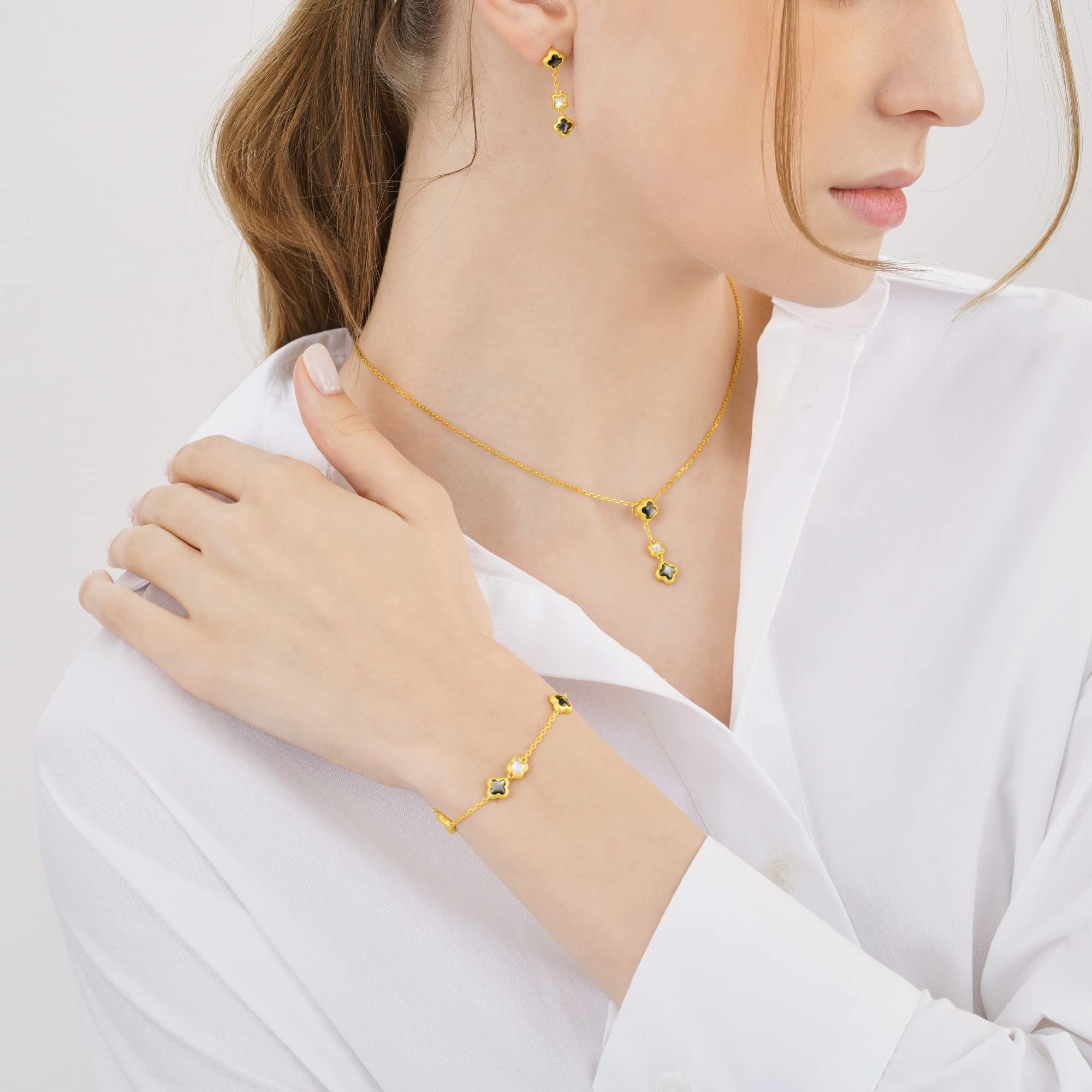 CHOW SANG SANG 999 24K Gold Plum Bossom Bracelet 92487B | 7.4", (19 CM)