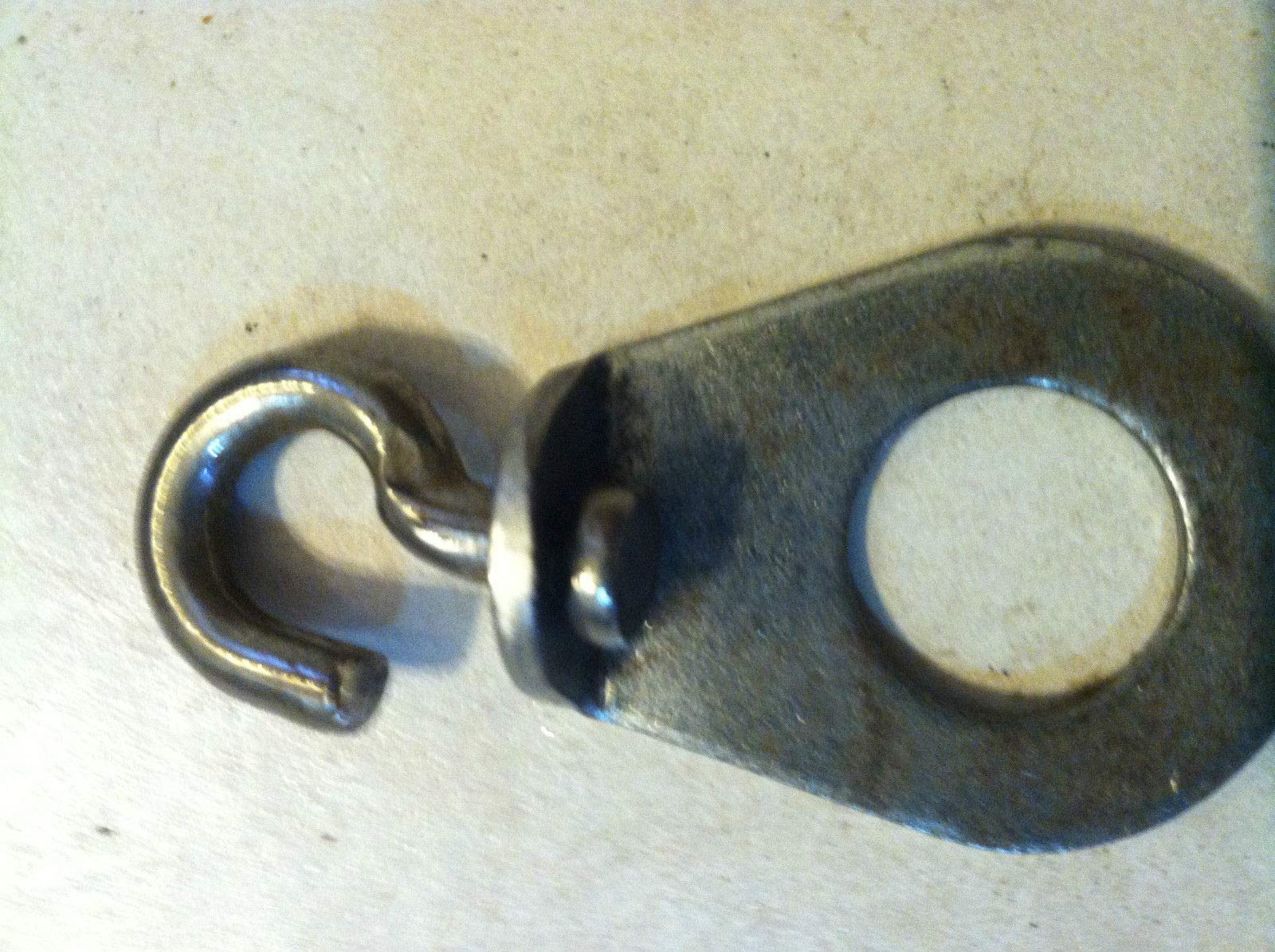 Montree Shop Heavy Duty Rebar Stake Swivels (1 dz with Rivets) Traps Trapping trapline Needs