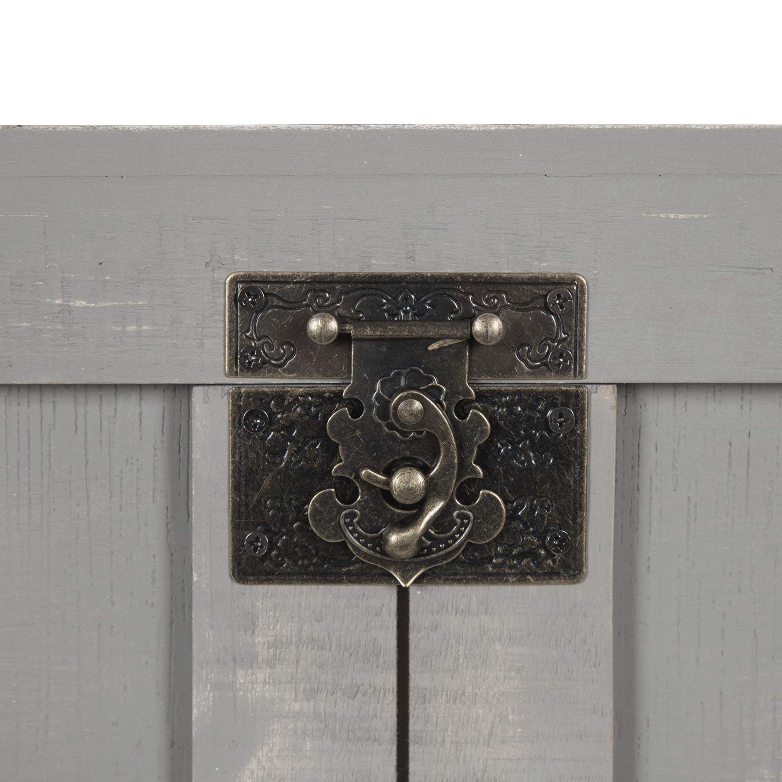 Kate and Laurel Cates Classic Farmhouse Small Wooden Storage Chest Trunk, Gray, Modern Farmhouse Decorative Storage Chest