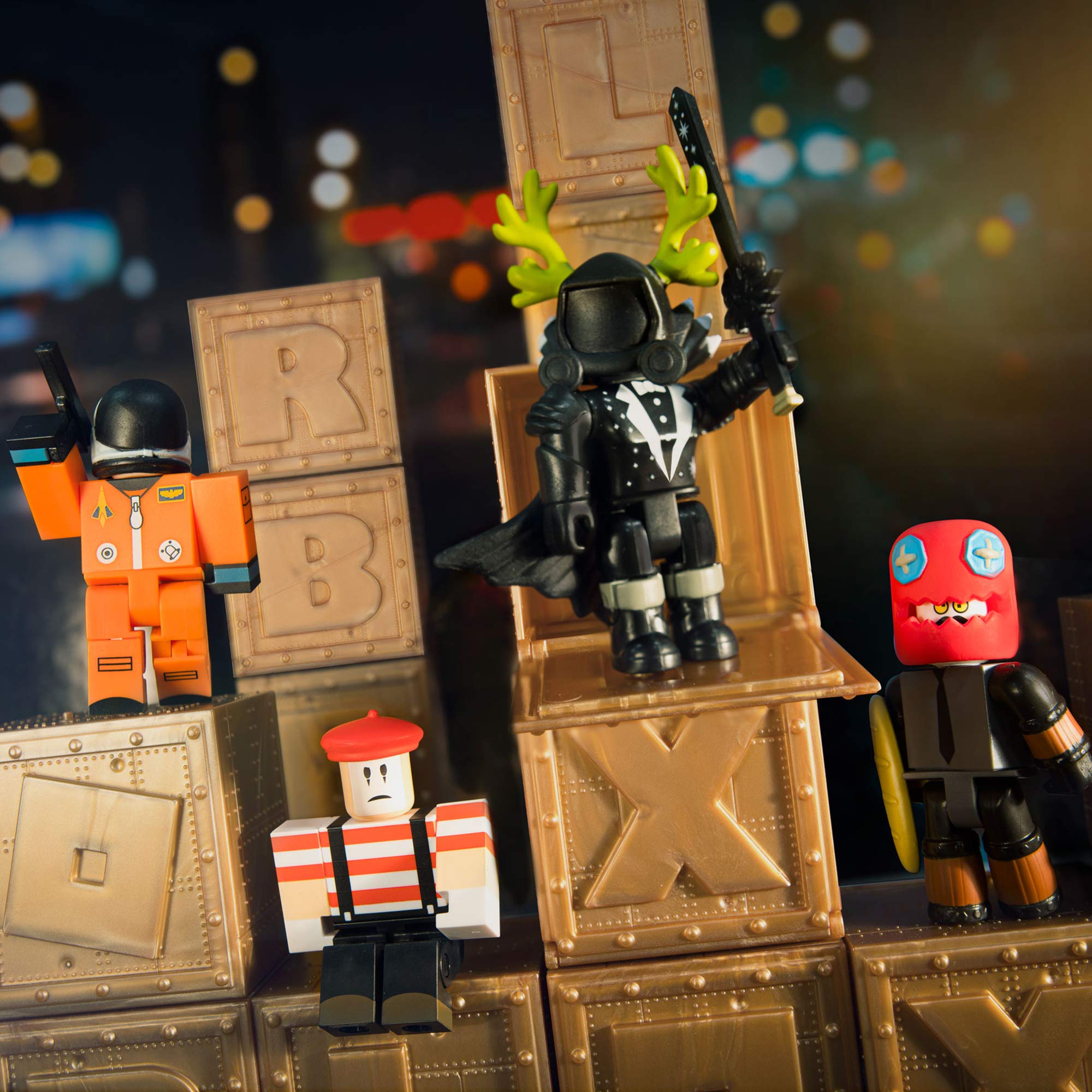 Roblox Action Collection - Series 8 Mystery Figure 1 -Pack [Includes 1 Exclusive Virtual Item]