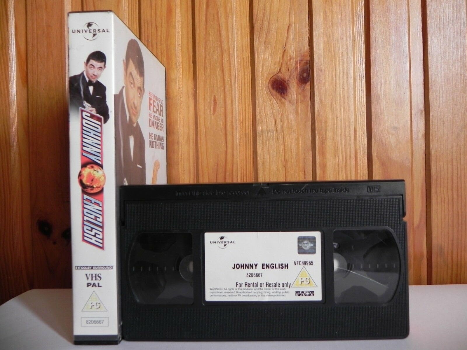 Johnny English - Large Box - Universal - Comedy - Rowan Atkinson - Pal VHS